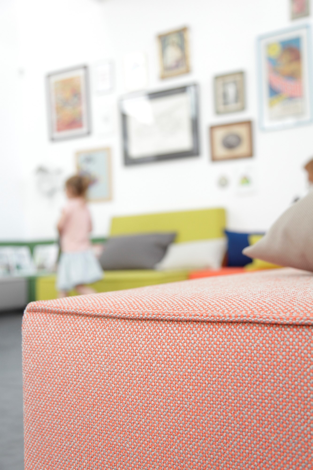 CUBIT Fabric armchair with removable cover By Cubit by Mymito