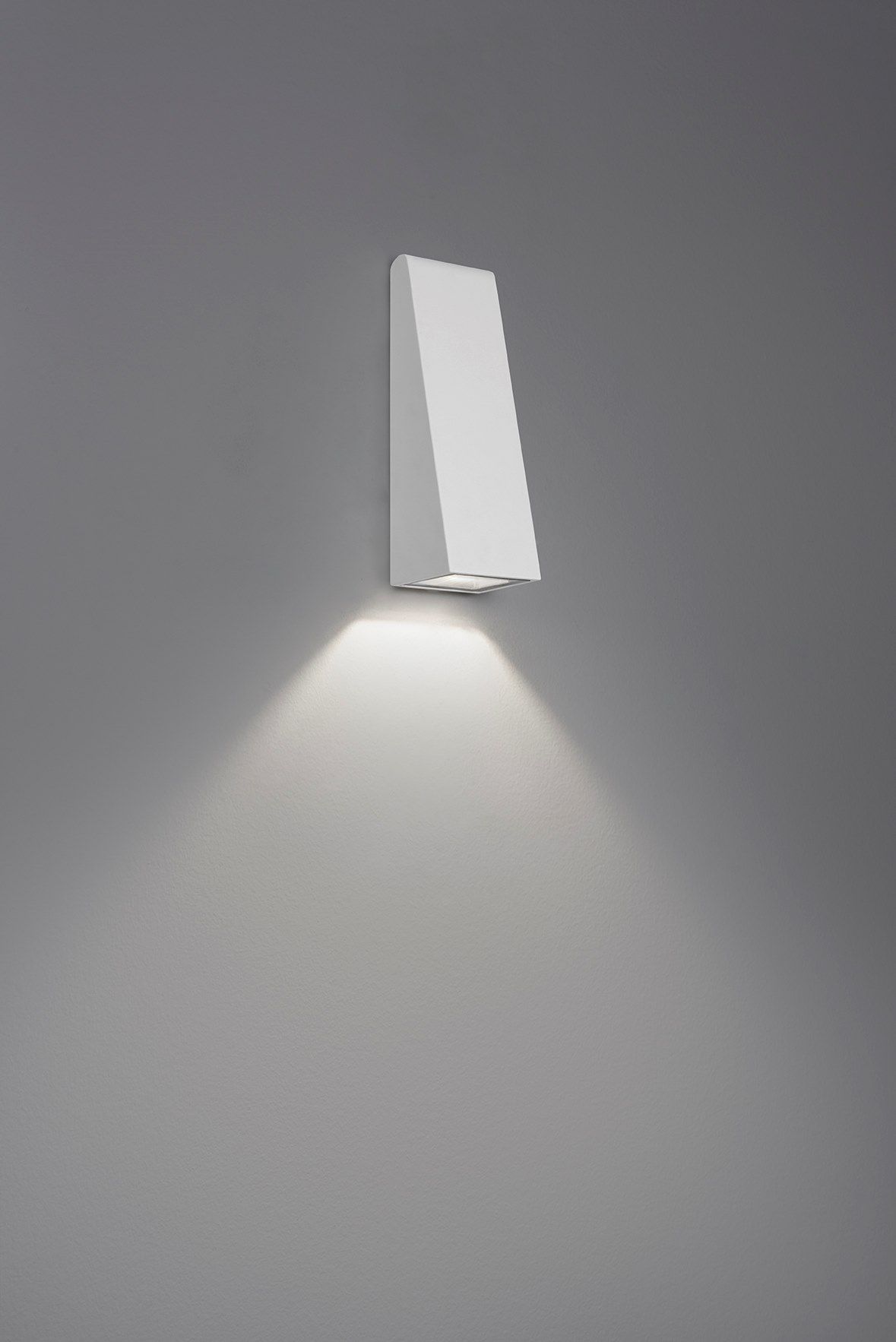 CUNEO Outdoor wall lamp By Artemide | design Klaus Begasse