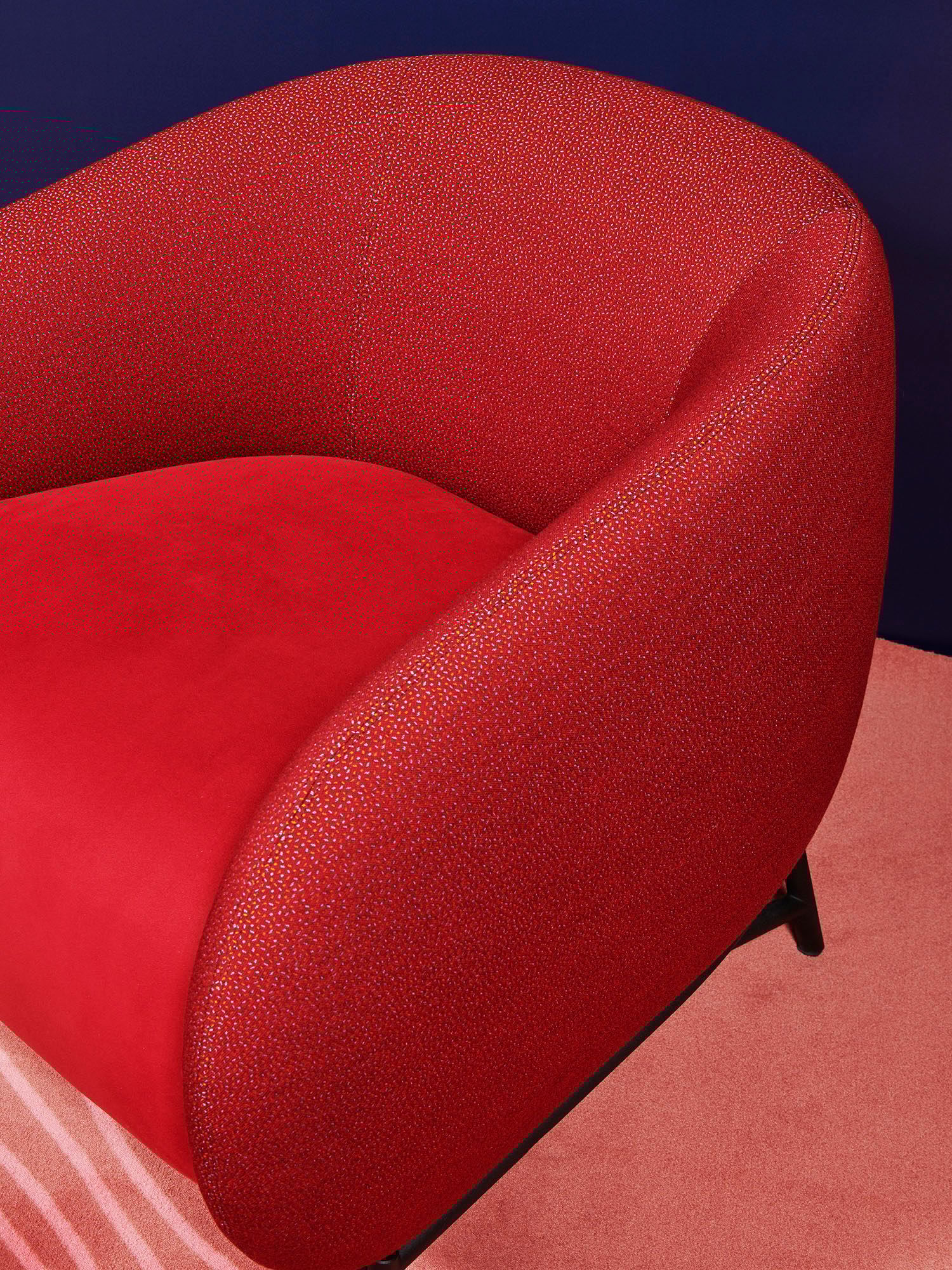 CURL Armchair with armrests By Cider Edition | design Fred Rieffel