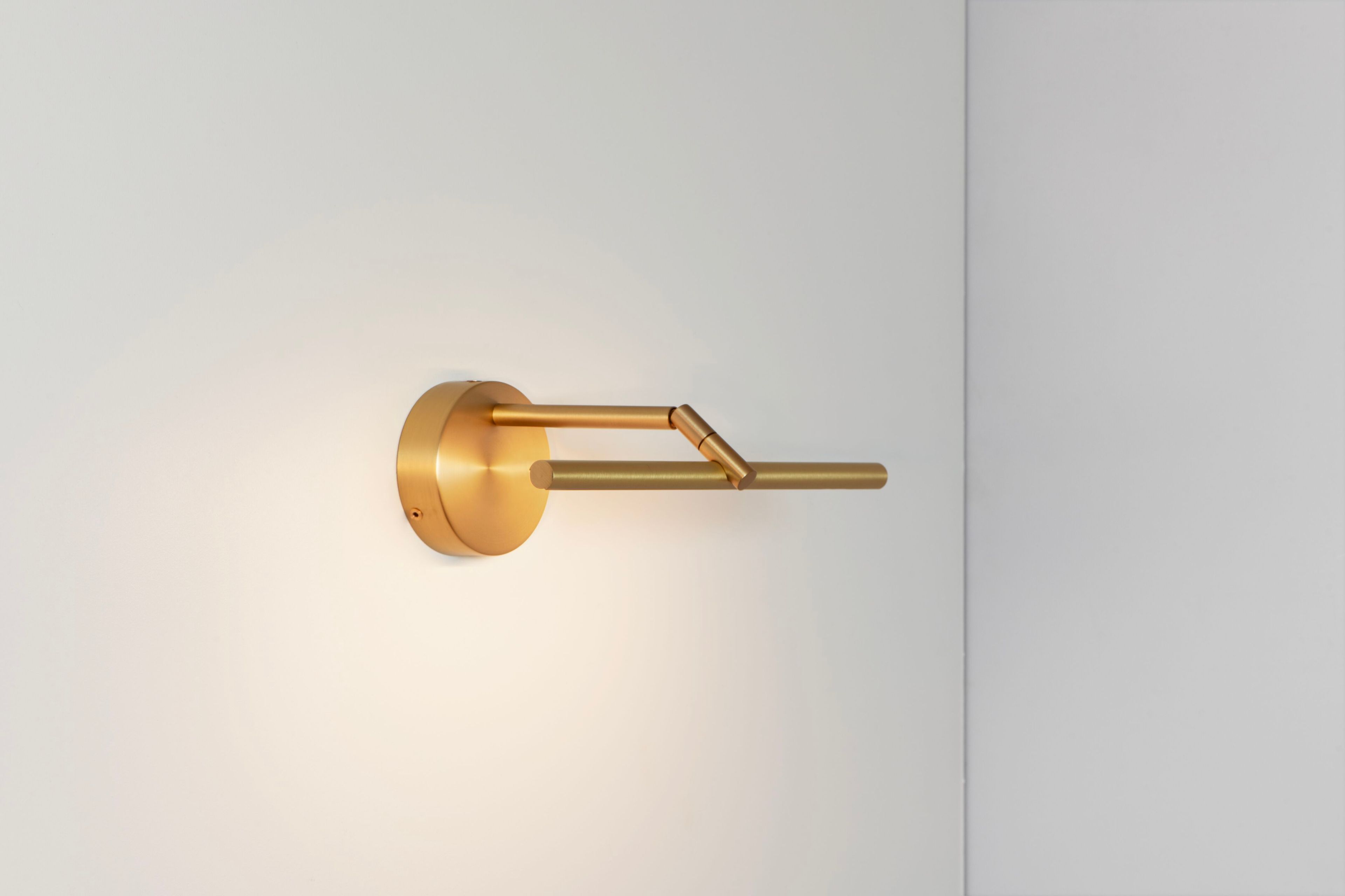 AIRY R Wall lamp By CVL Luminaires