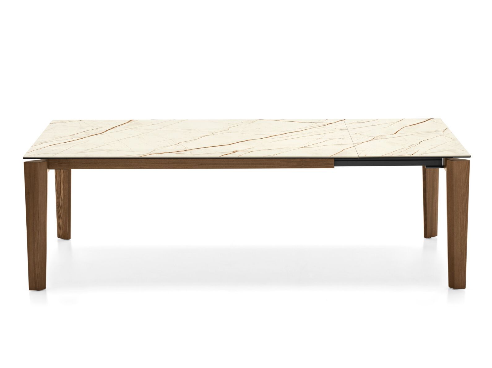 DOGMA Extending ceramic table By Calligaris