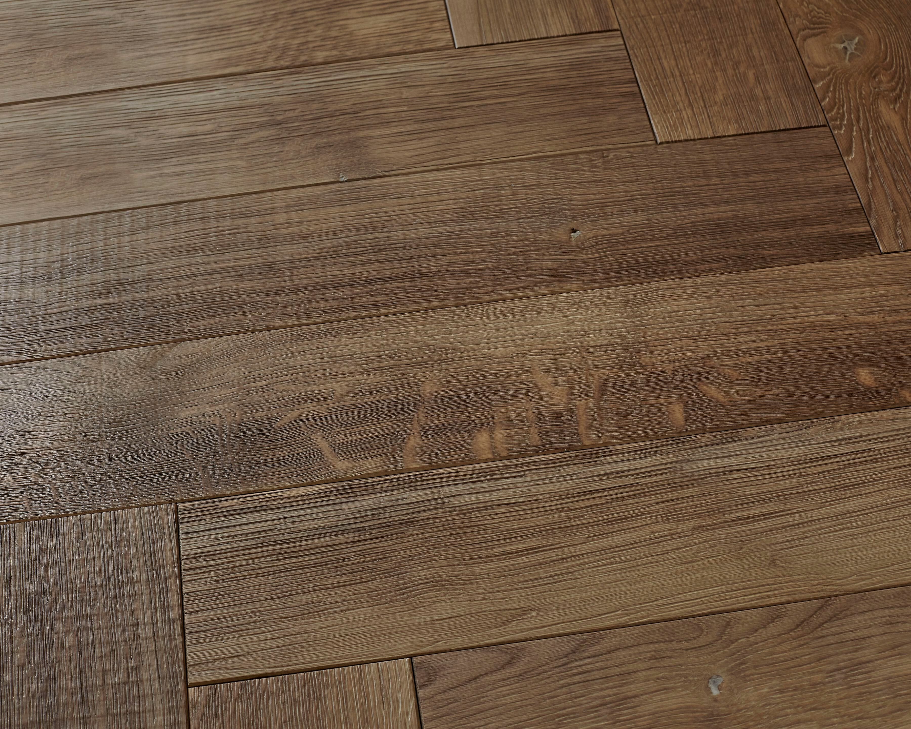 VÉNITIENNE Flooring By CarréSol Éditions