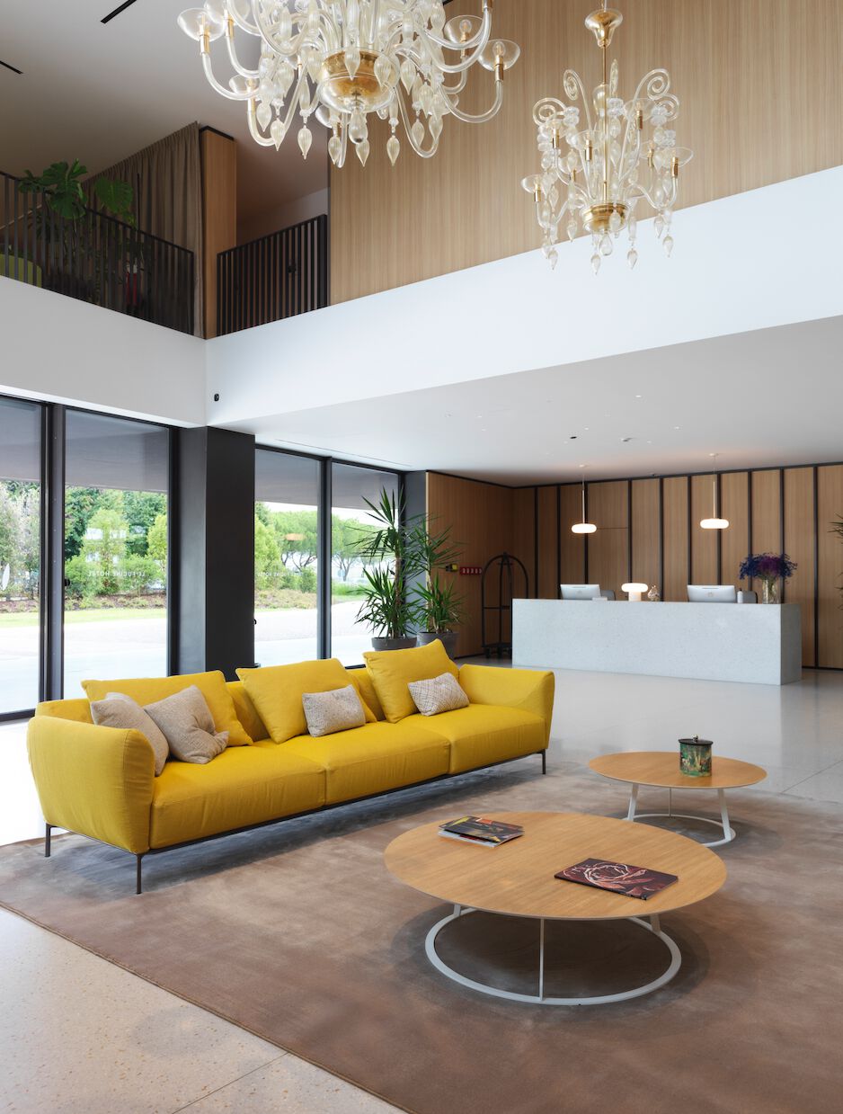 ELLA Sofa By Casamania & Horm