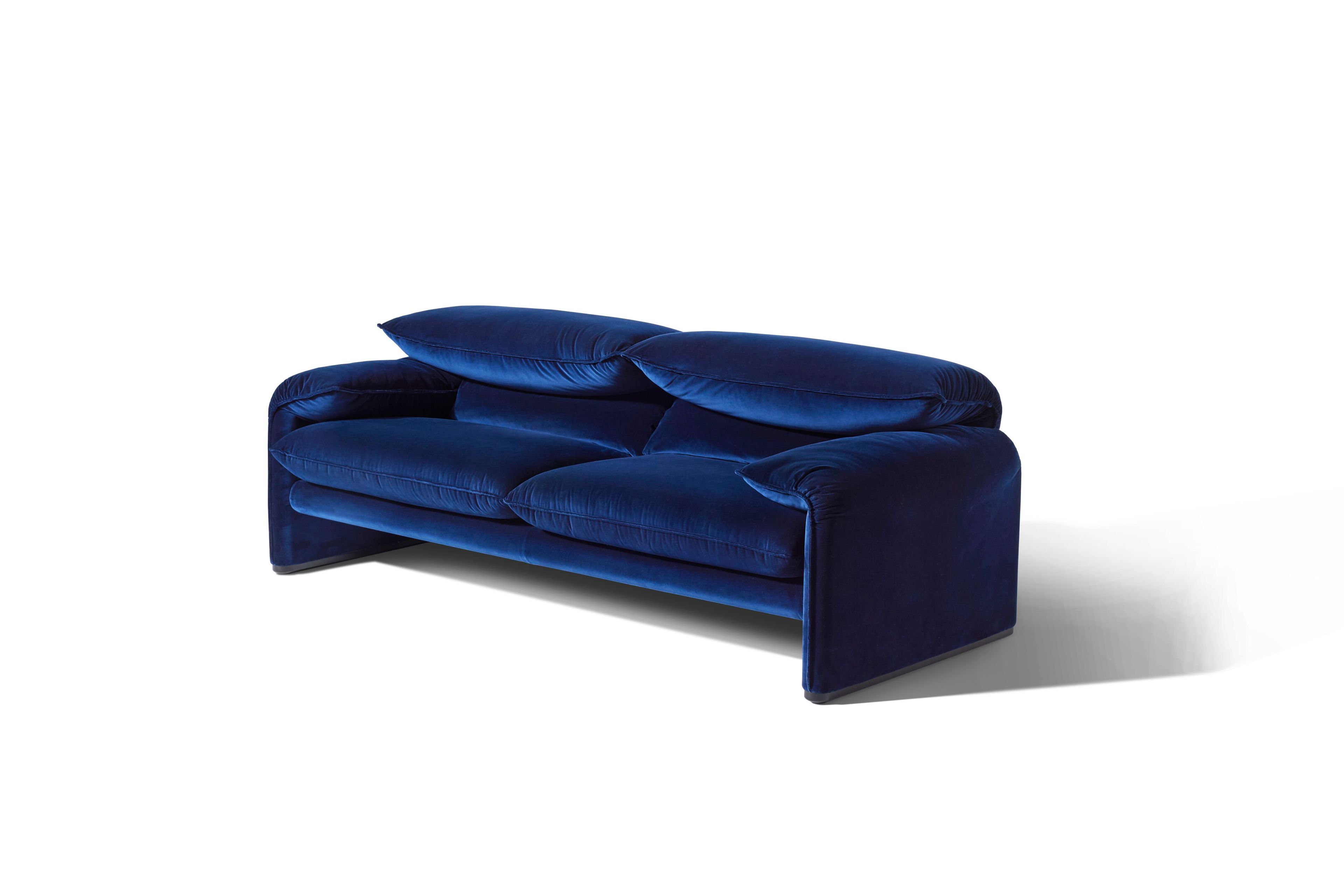MARALUNGA MAXI Straight sofa By Cassina | design Vico Magistretti