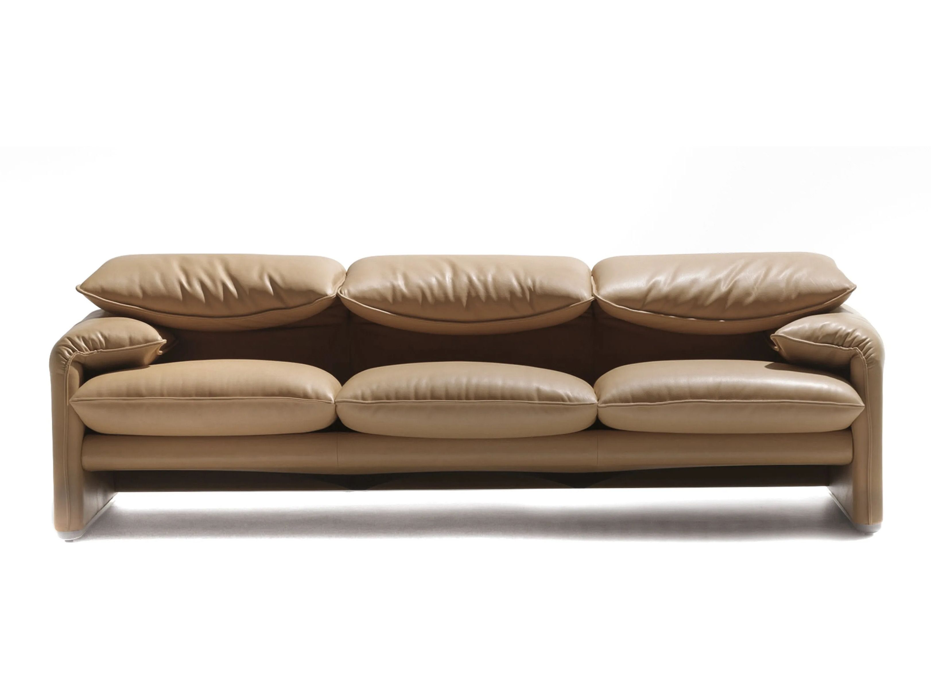 LIVING 沙发 By Cassina | design Vico Magistretti