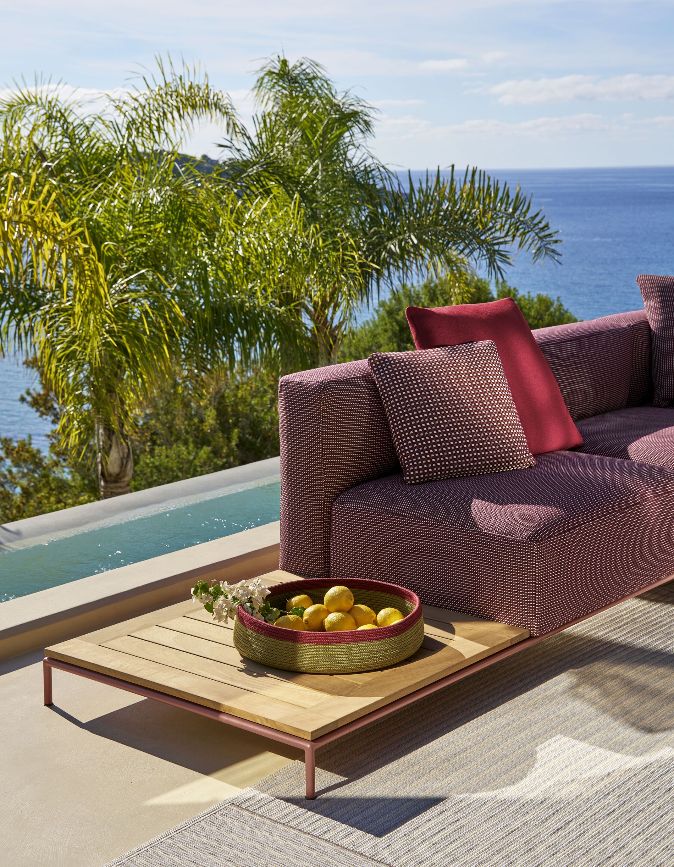 MEX-HI OUTDOOR Low iroko garden side table By Cassina