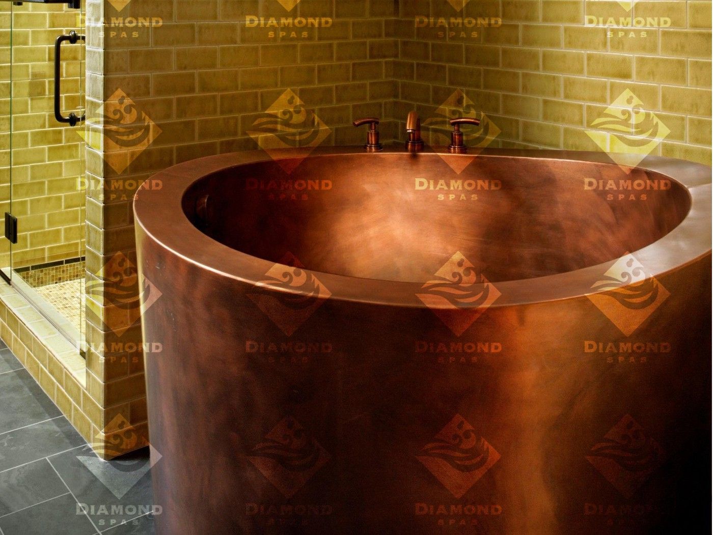 JAPANESE Seated round copper bathtub By Diamond Spas