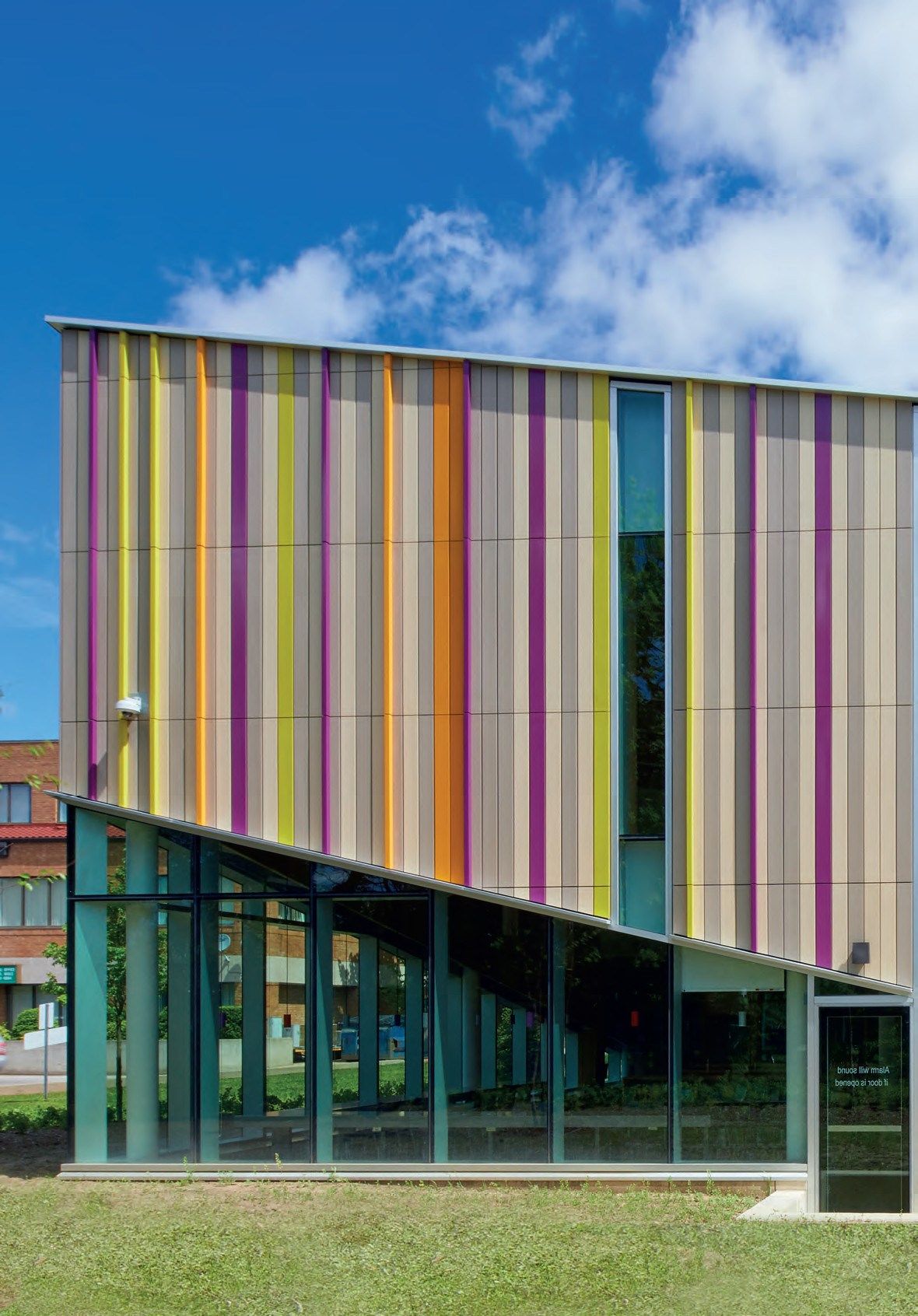 Hollow-core clay slab for facade Corner options By NBK