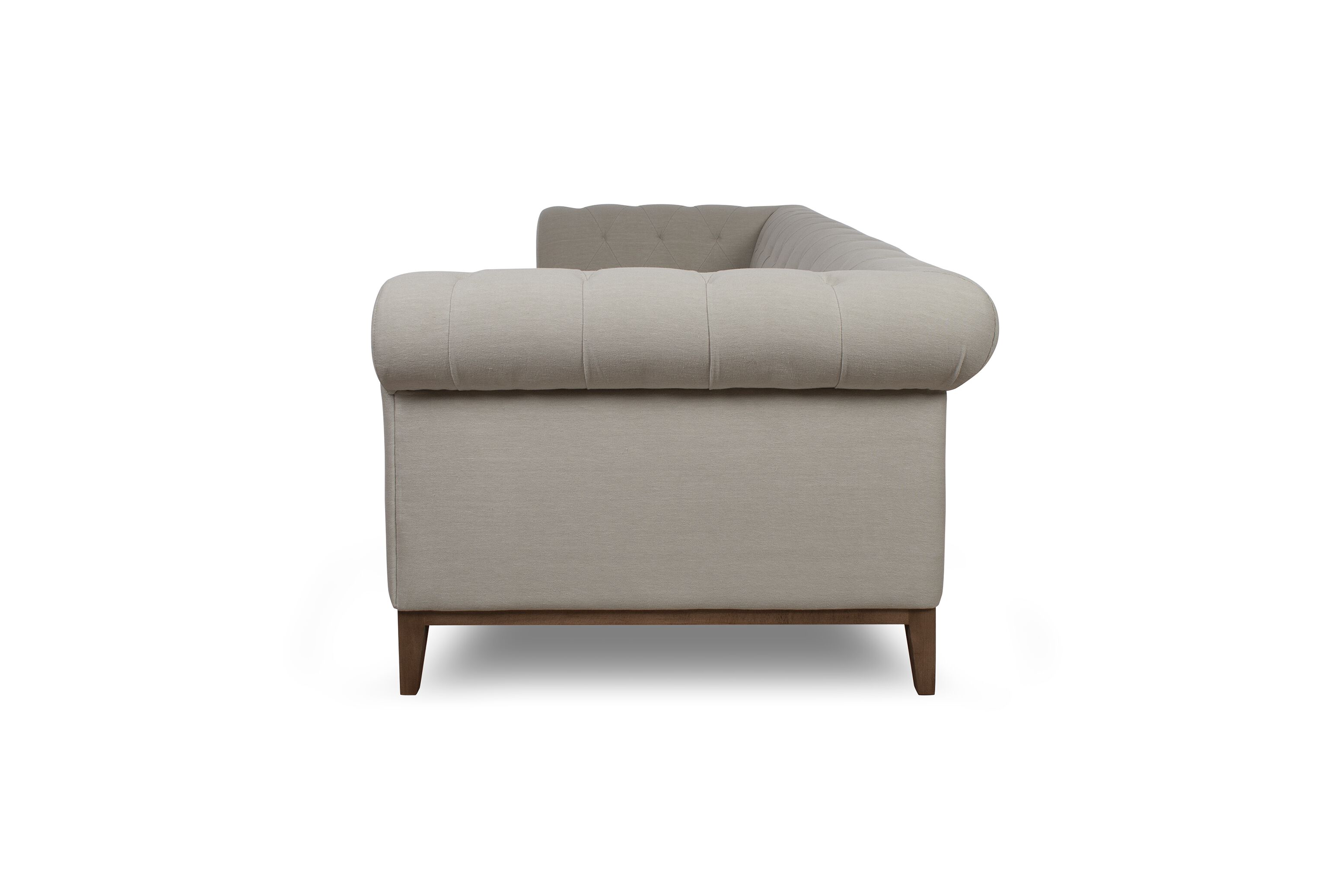 CHESTERFIELD DUBLIN Chesterfield style tufted sofa By Crearte Collections