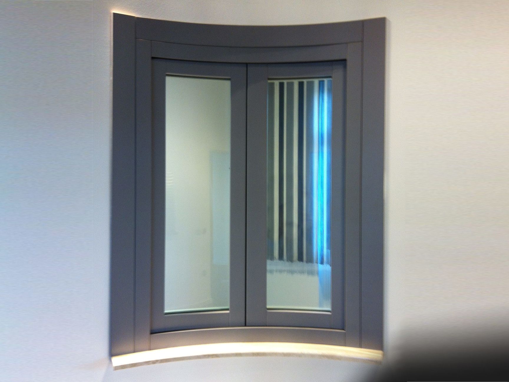 Curved window By Ercole