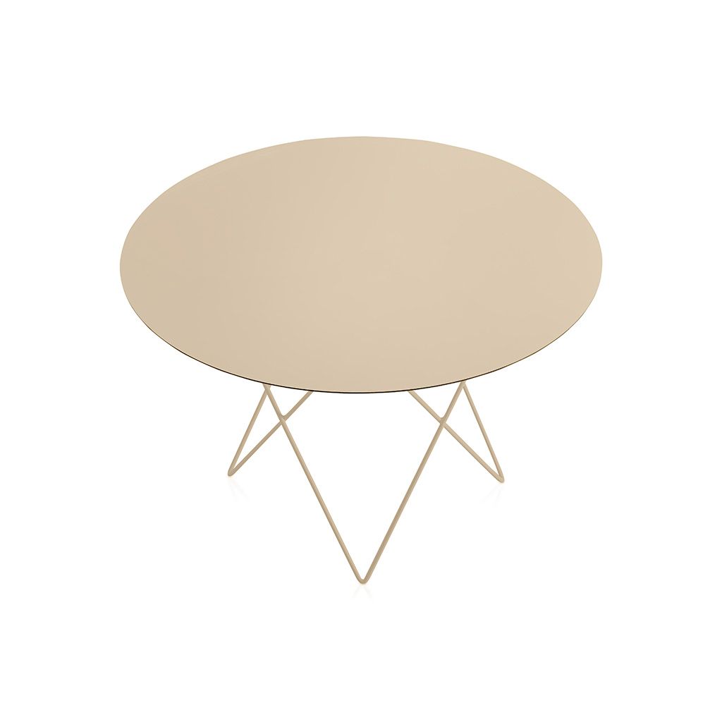 D12 | Garden table By Diabla design Marià Castelló Martínez