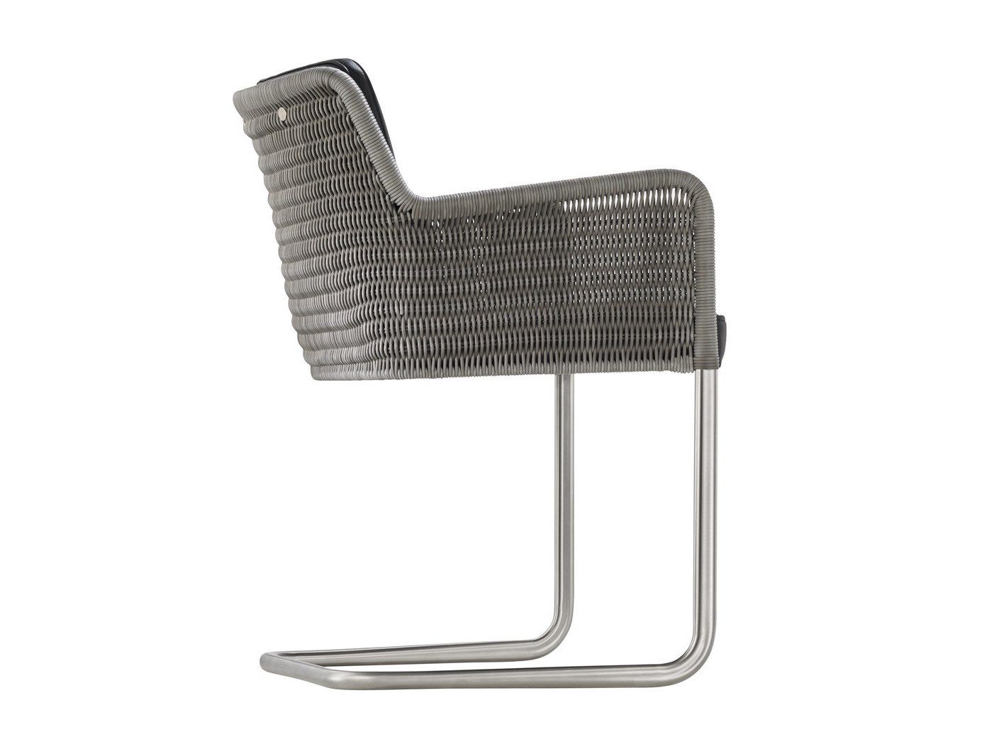 D43 | Cantilever chair By TECTA