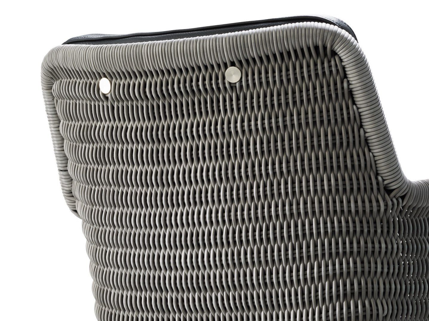 D43 | Cantilever chair By TECTA