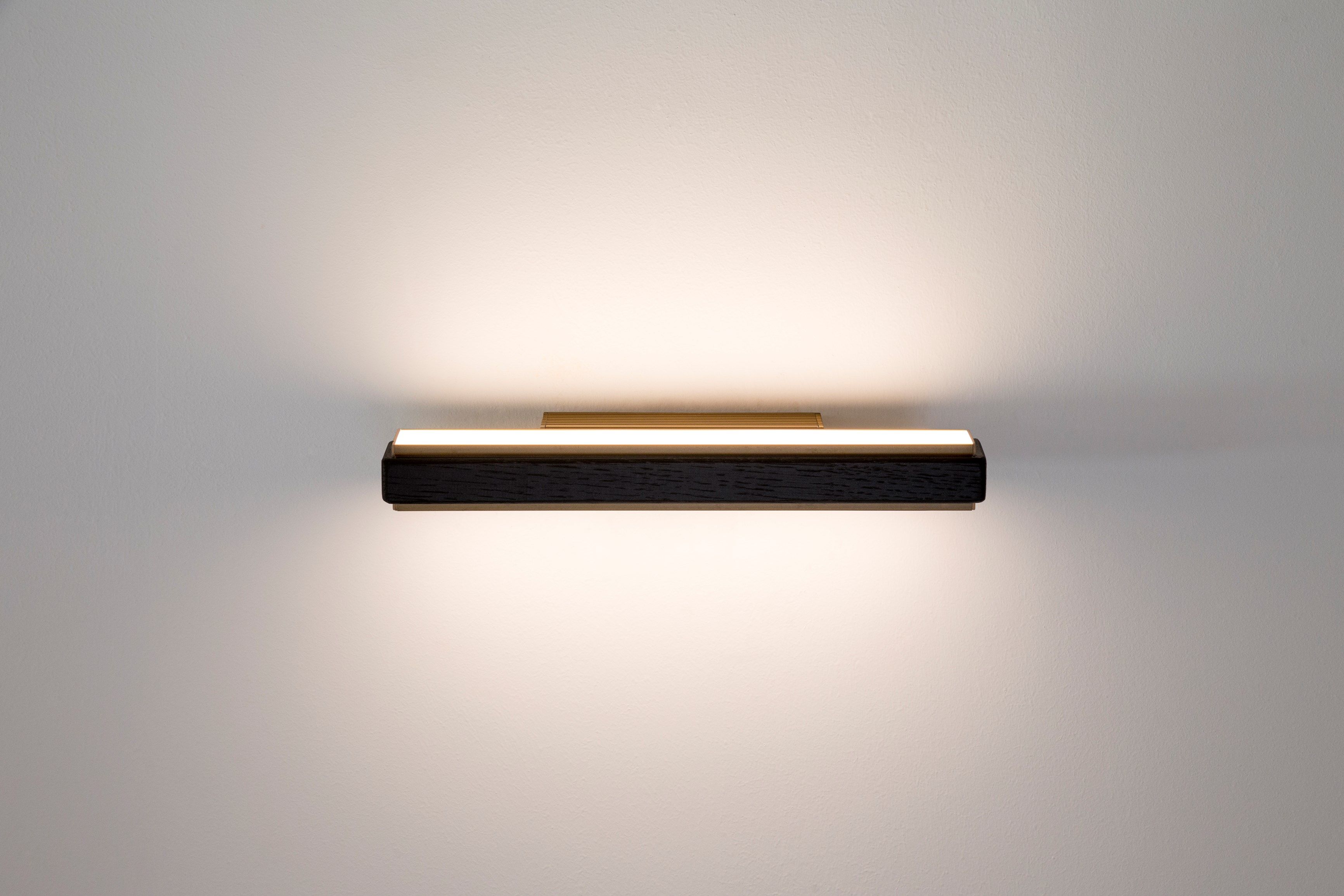 LED direct-indirect light wall lamp DALIA By Ledevò