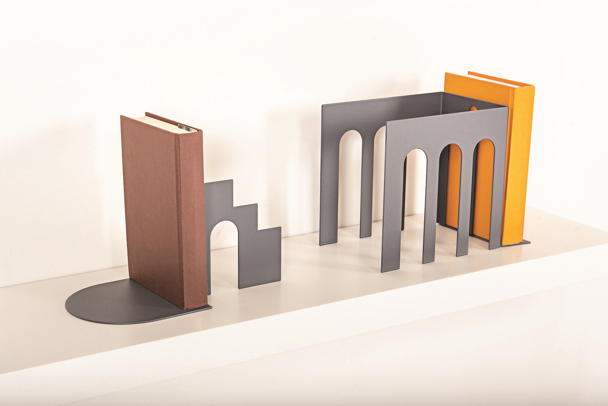 DAMASCO bookend By FORMAE