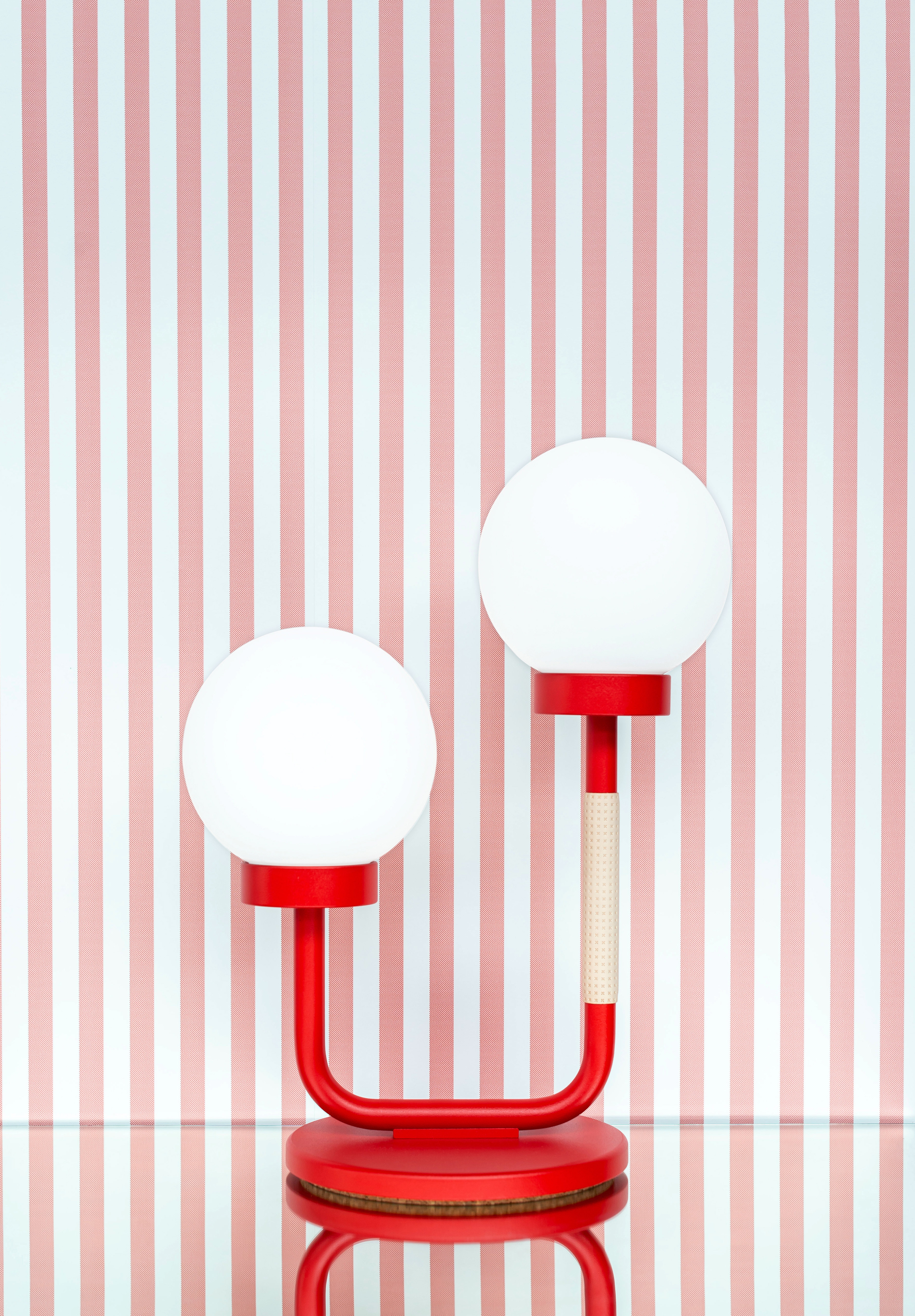 LITTLE DARLING Table lamp By Swedish Ninja