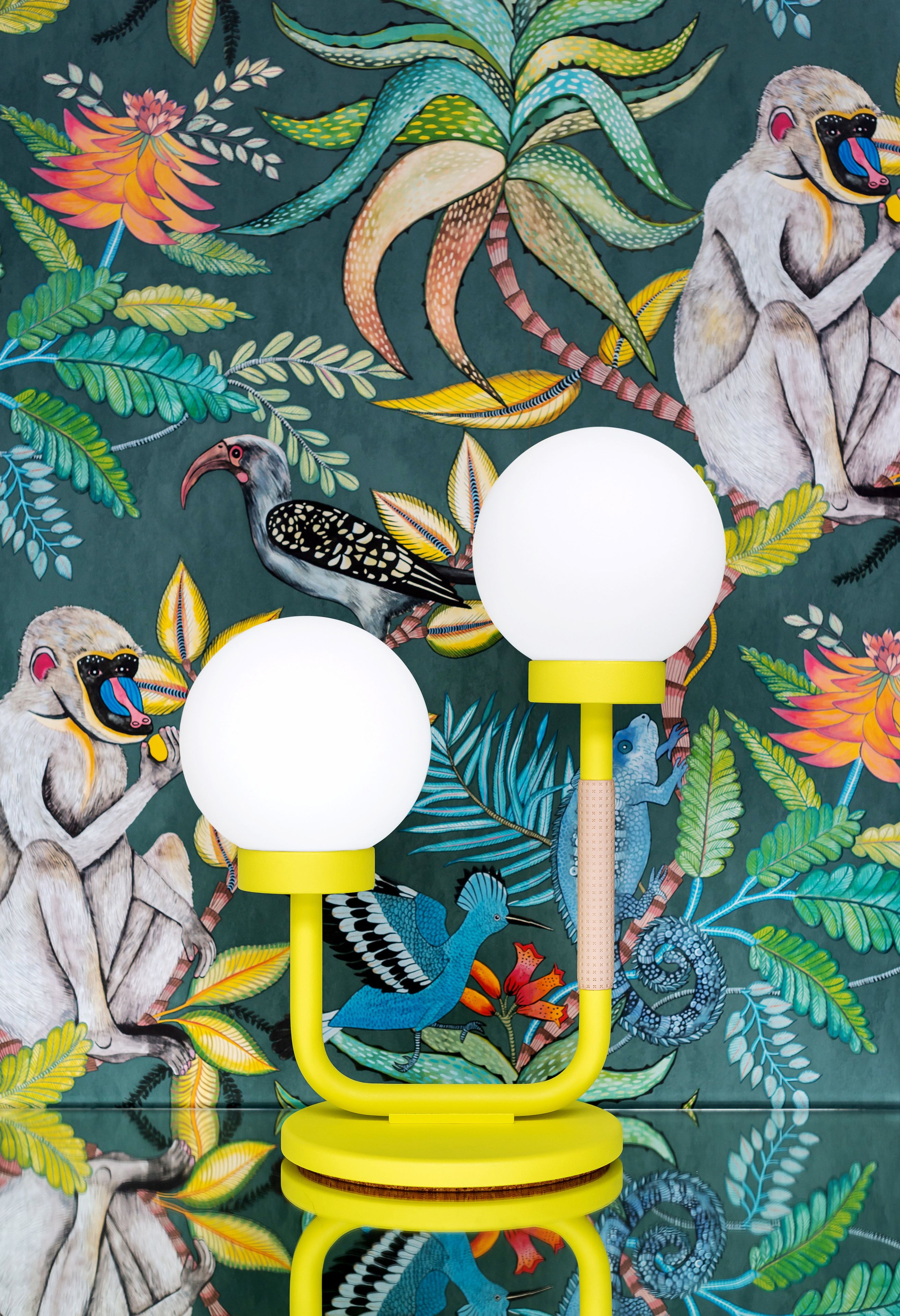LITTLE DARLING Table lamp By Swedish Ninja