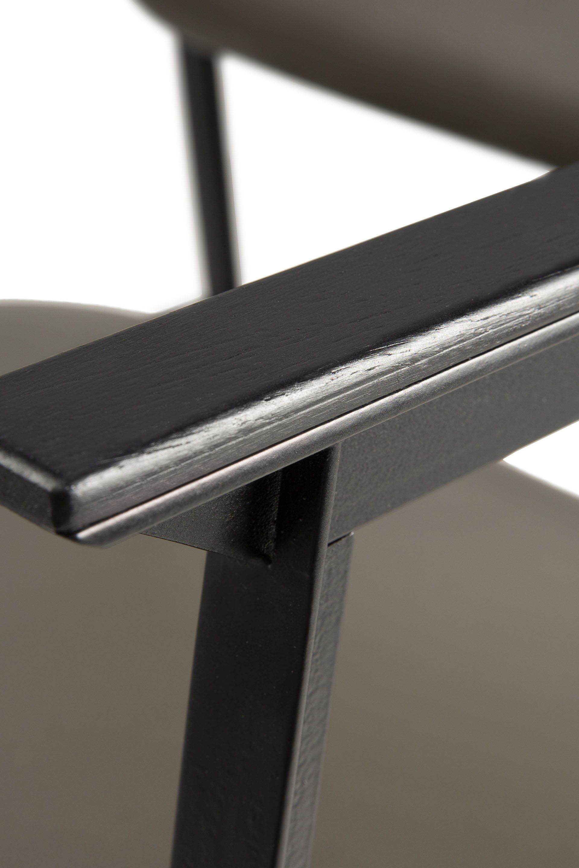 DC | Leather easy chair By Ethnicraft design Djordje Cukanovic