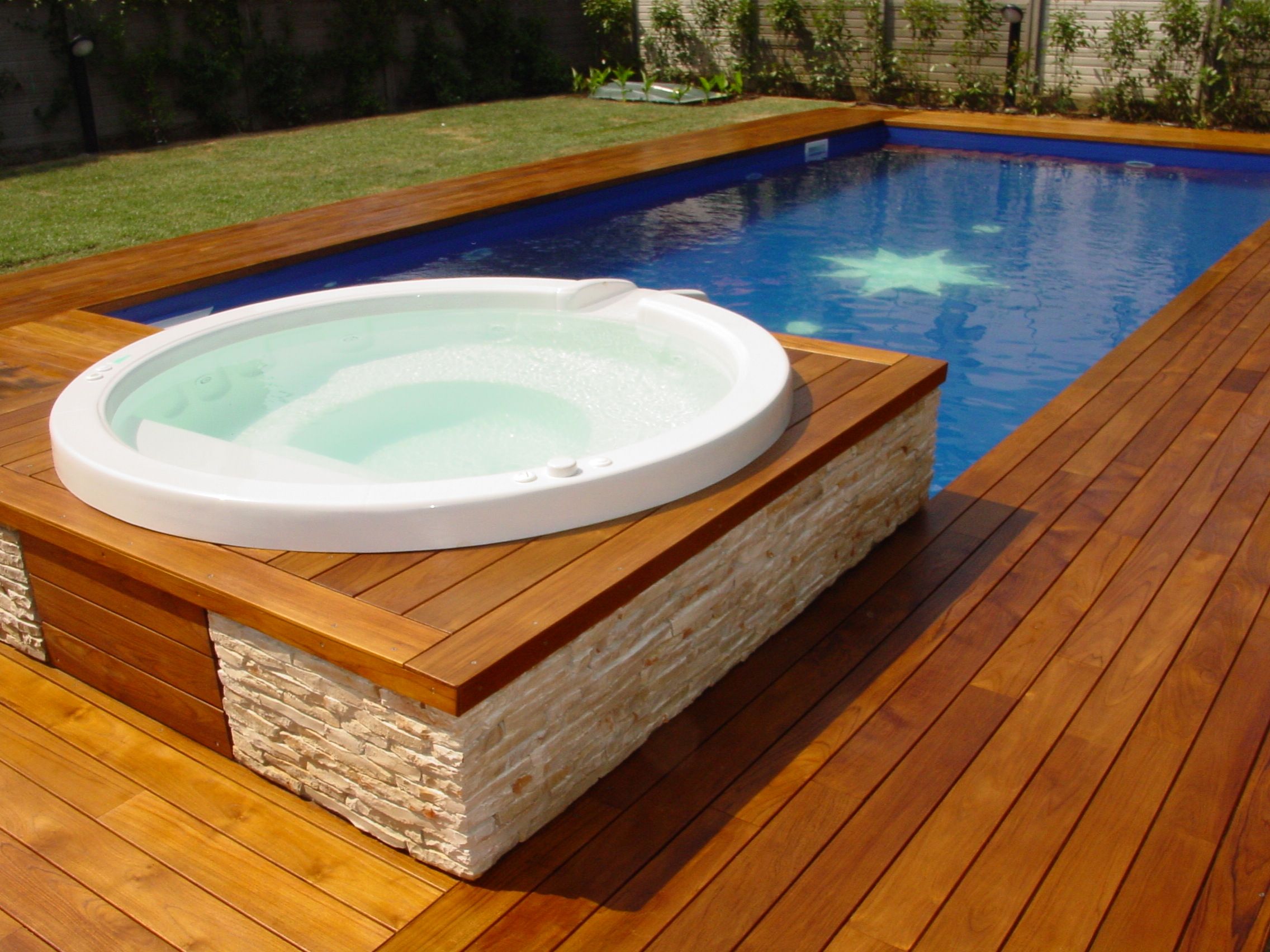 DECKING TEAK Decking in teak By Bruno Parquet