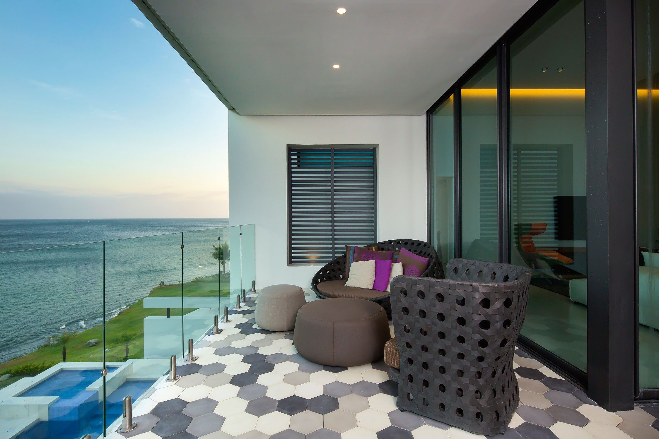 DEEP RINGO X Outdoor spotlight By Delta Light