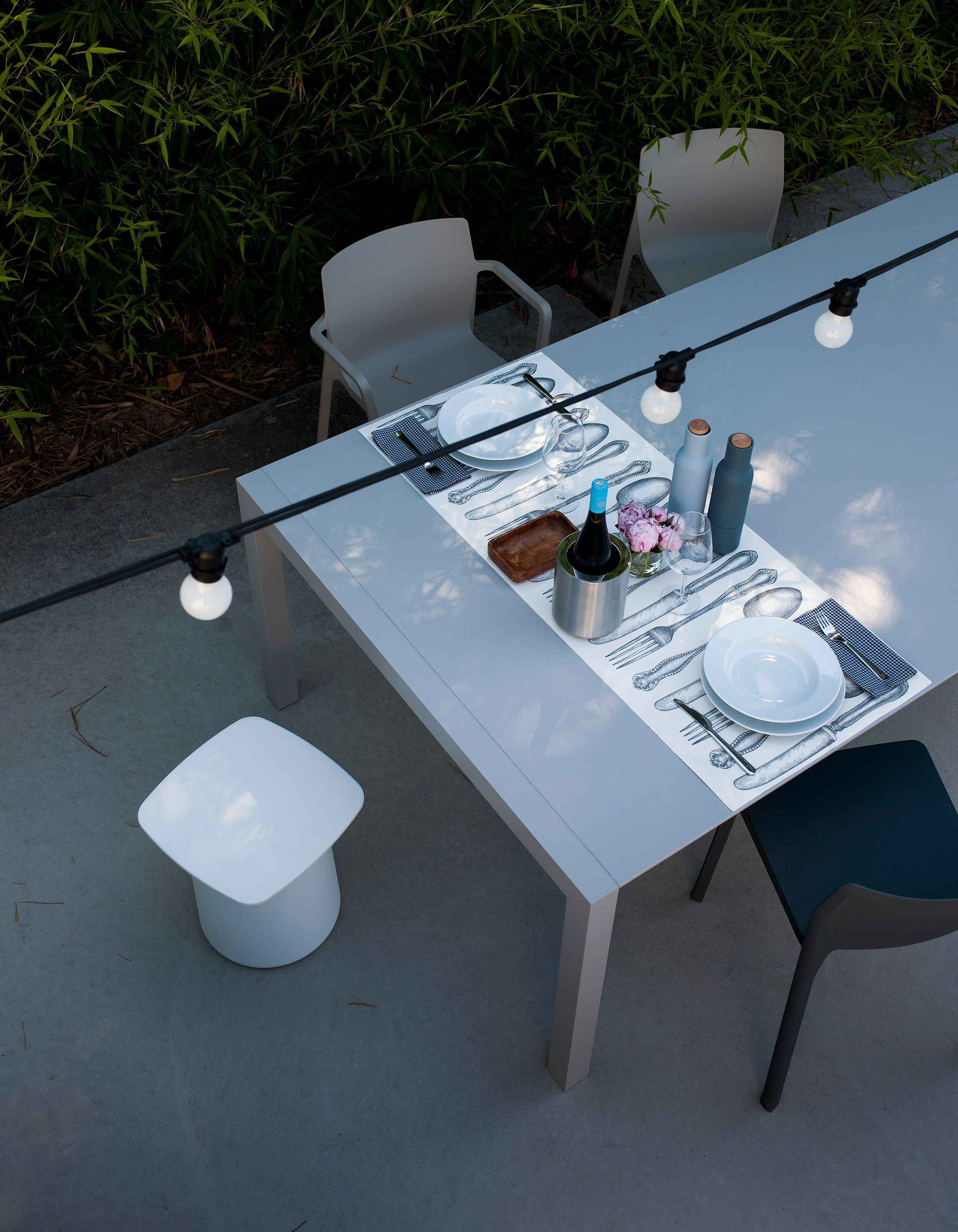 DEKTON® | Table top By Cosentino