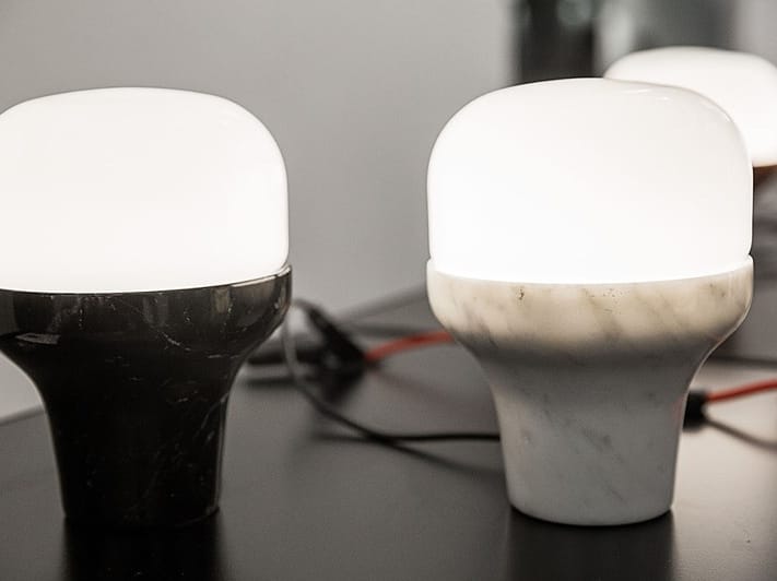 DELUX | Marble table lamp By Martinelli Luce design Studio Natural