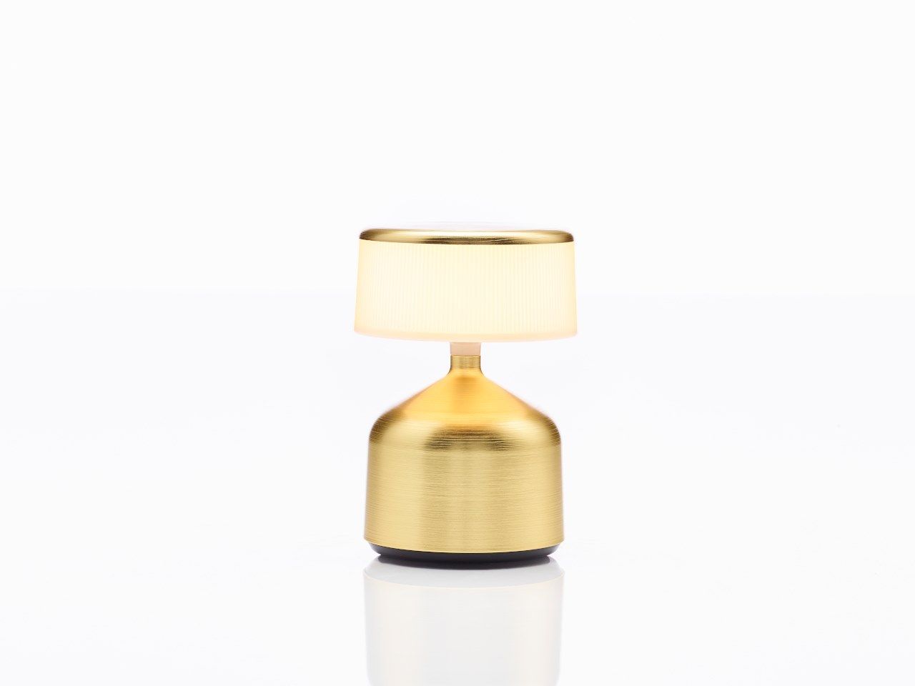 DEMOISELLE SMALL CYLINDER OPAL LED table lamp By IMAGILIGHTS | design ...