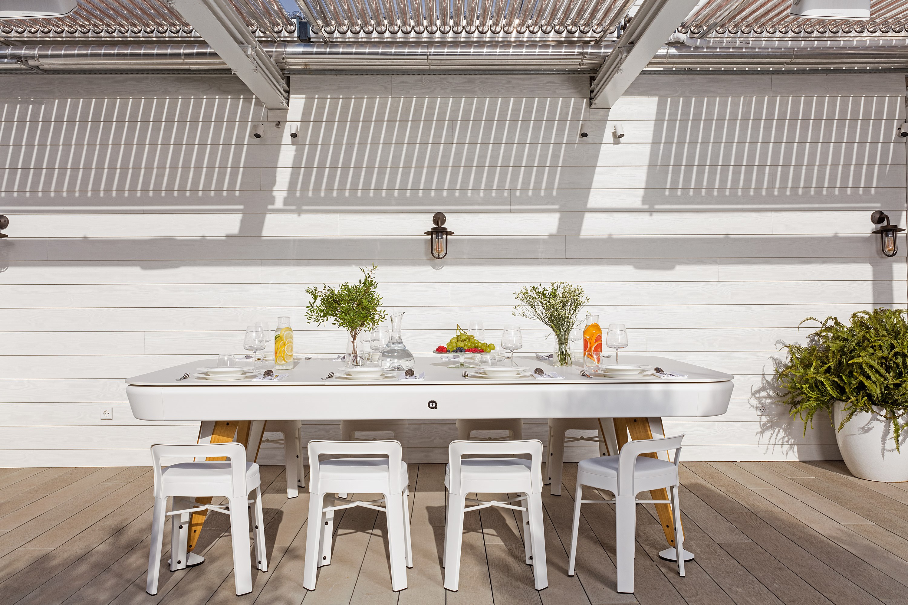 DIAGONAL OUTDOOR | Pool table Outdoor pool table in painted steel and ...