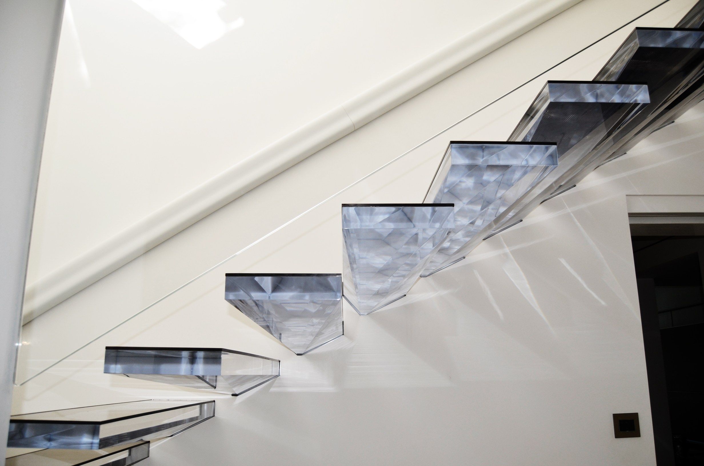 DIAMOND | Escalera volada By Siller Treppen