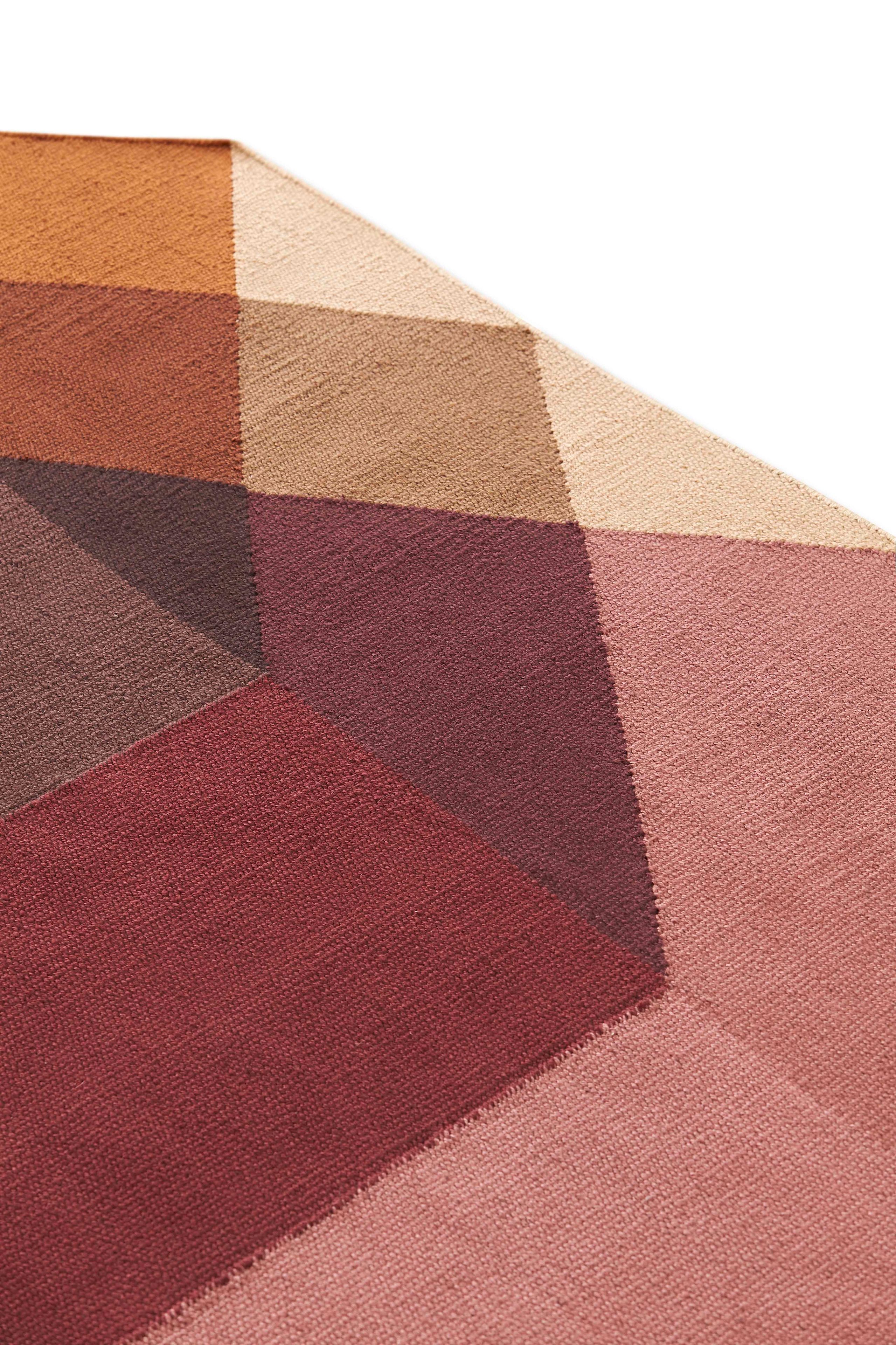 Recycled PET rug with geometric shapes DIAMOND ORANGE-WINE By GAN ...