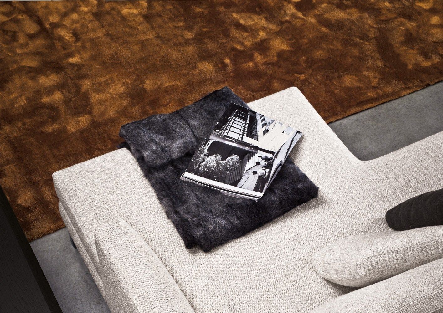 DIBBETS Rug By Minotti | design Rodolfo Dordoni