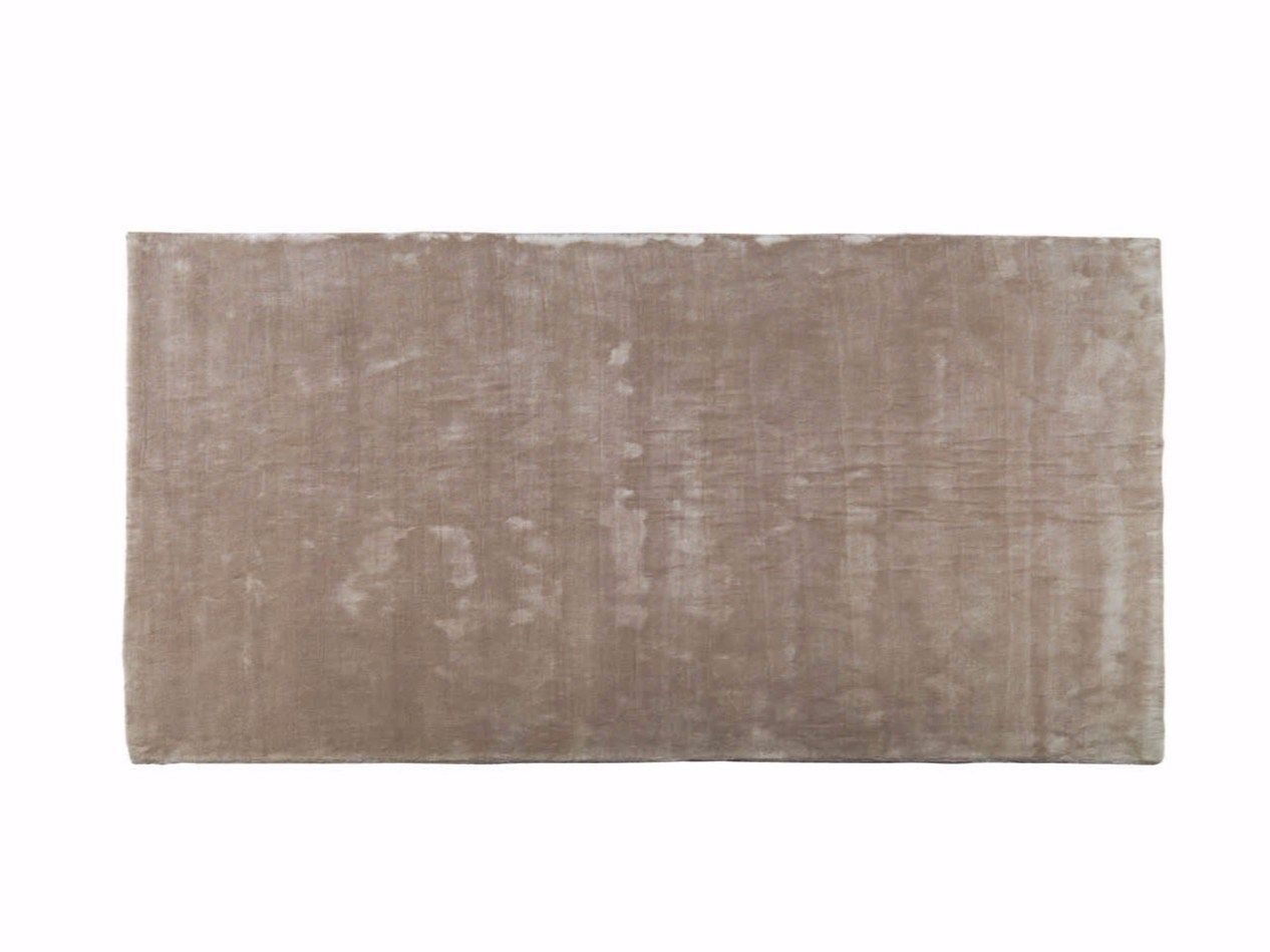 DIBBETS Rug By Minotti | design Rodolfo Dordoni