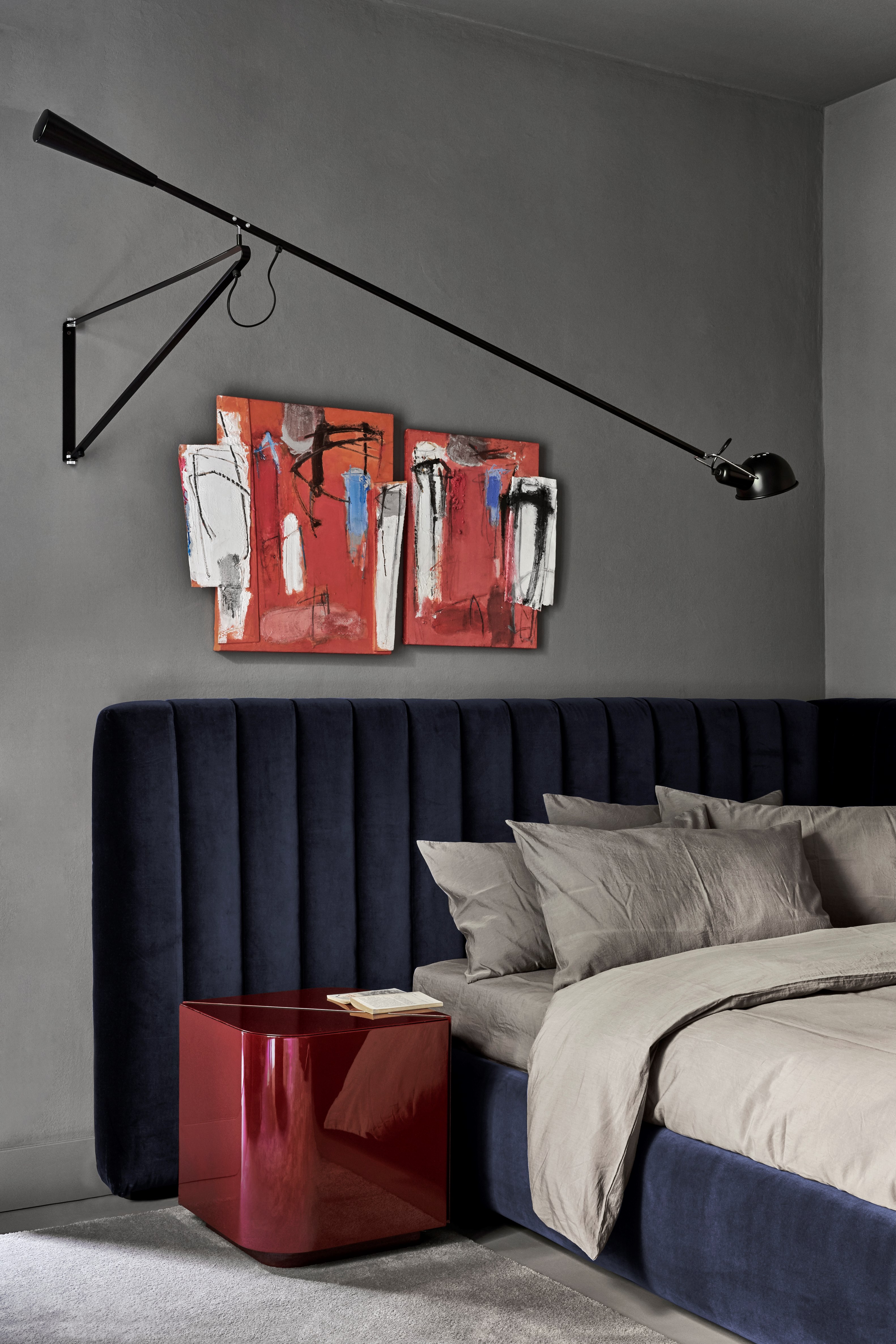 DIMITRI Bedside table with drawers By Meridiani | design Andrea Parisio