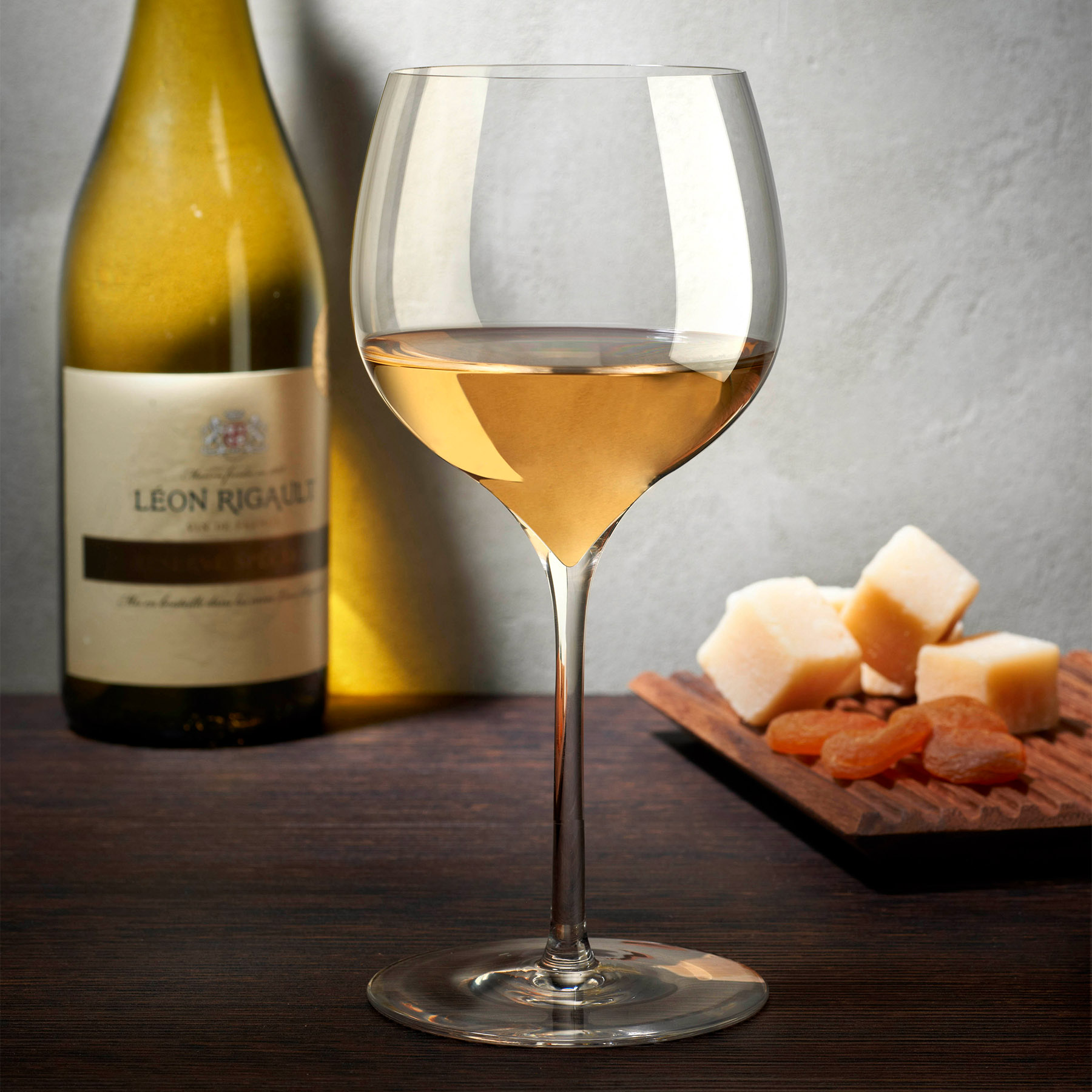Set of 2 Rich White Wine Glasses DIMPLE RICH Dimple Collection By NUDE