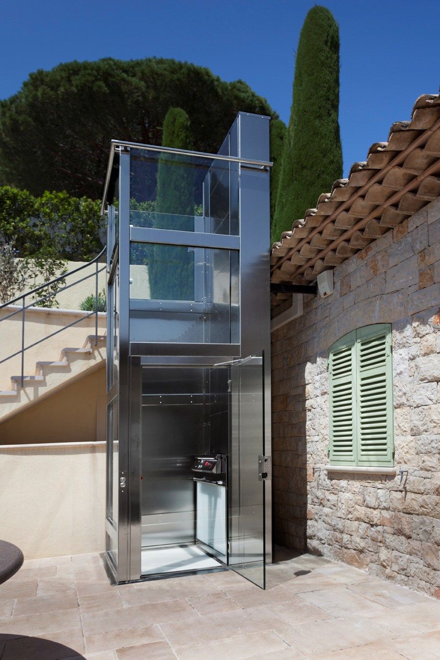 DINAMICO Platform lift By KONE