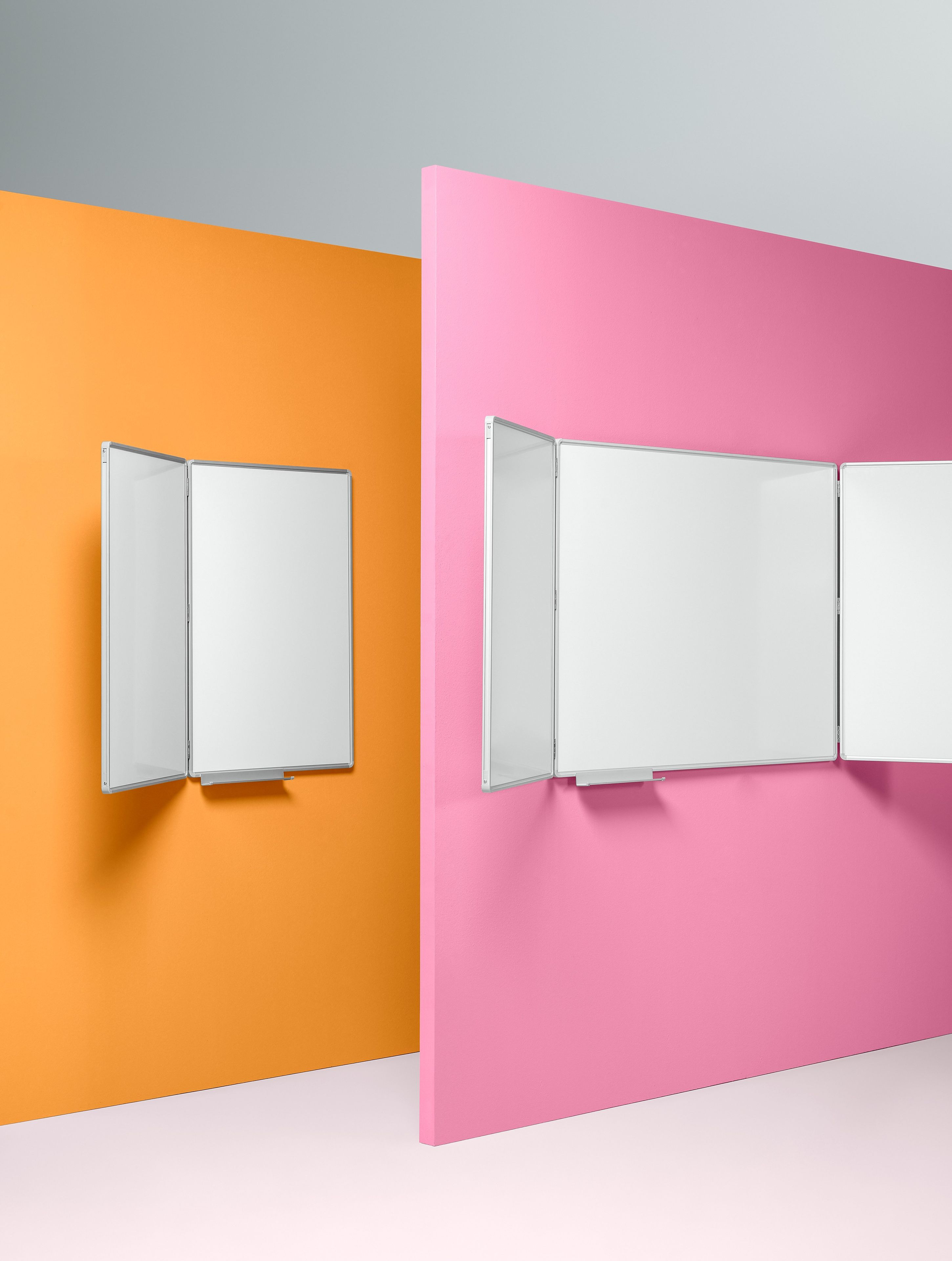 DIPTIC & TRIPTIC Wall-mounted modular steel office whiteboard By Made ...