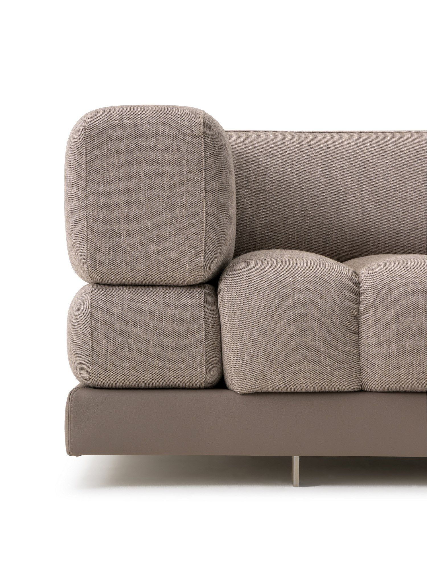 DOMUS 3 seater fabric sofa By Turri | design Matteo Nunziati
