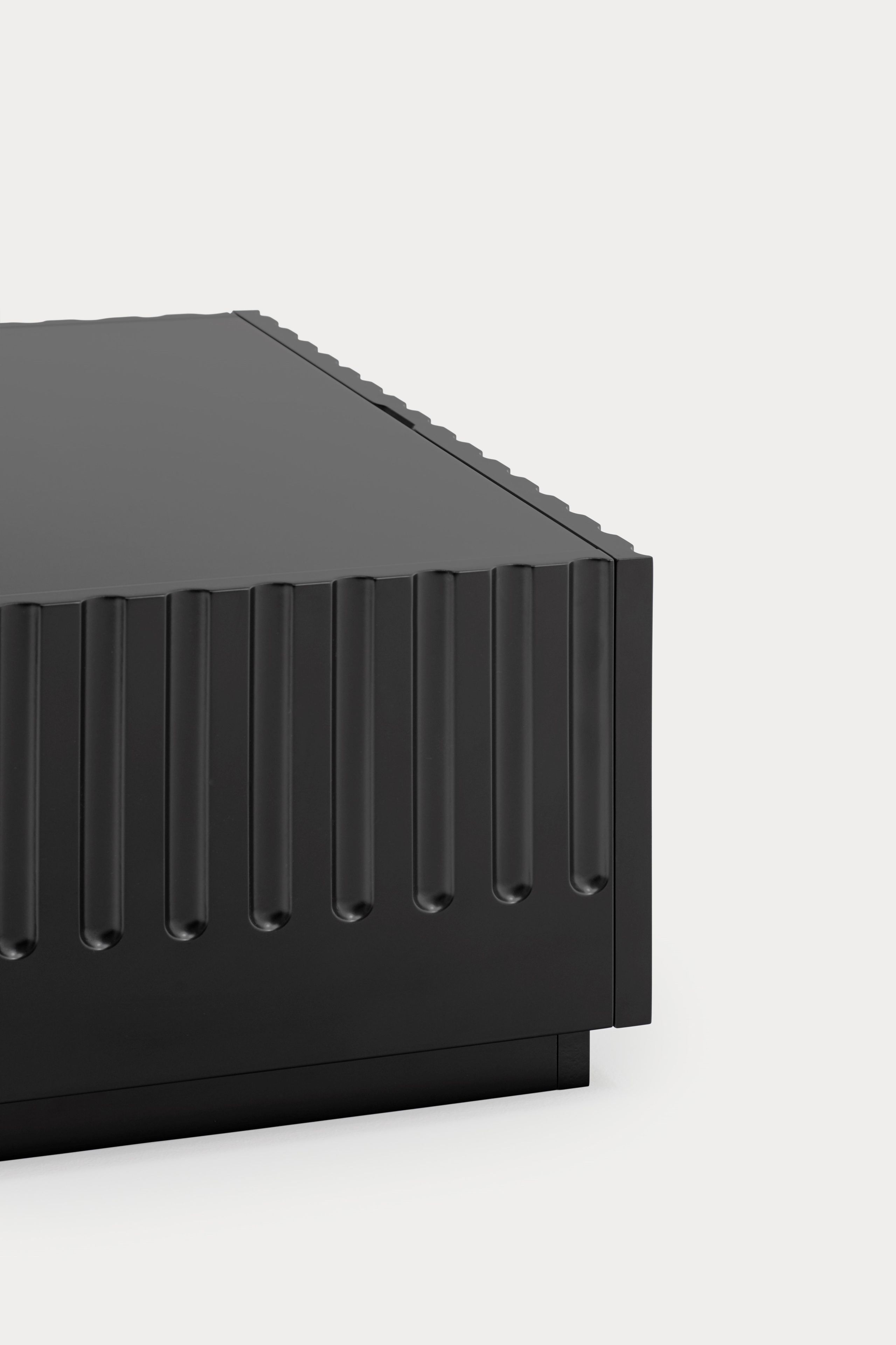 DORIC | Coffee table By TEULAT design Cambres Design