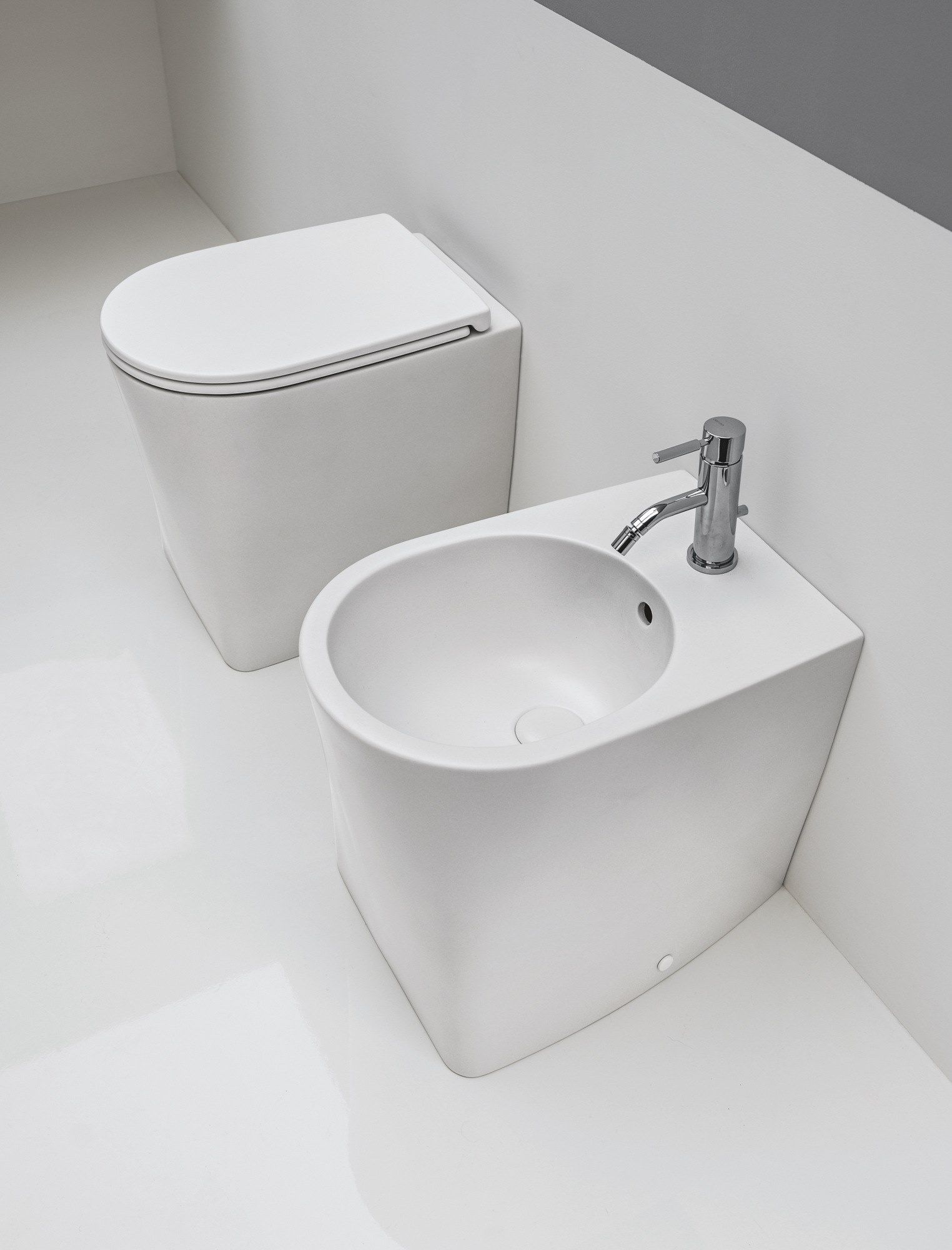 DP | Floor mounted bidet By Axa design Giancarlo Angelelli