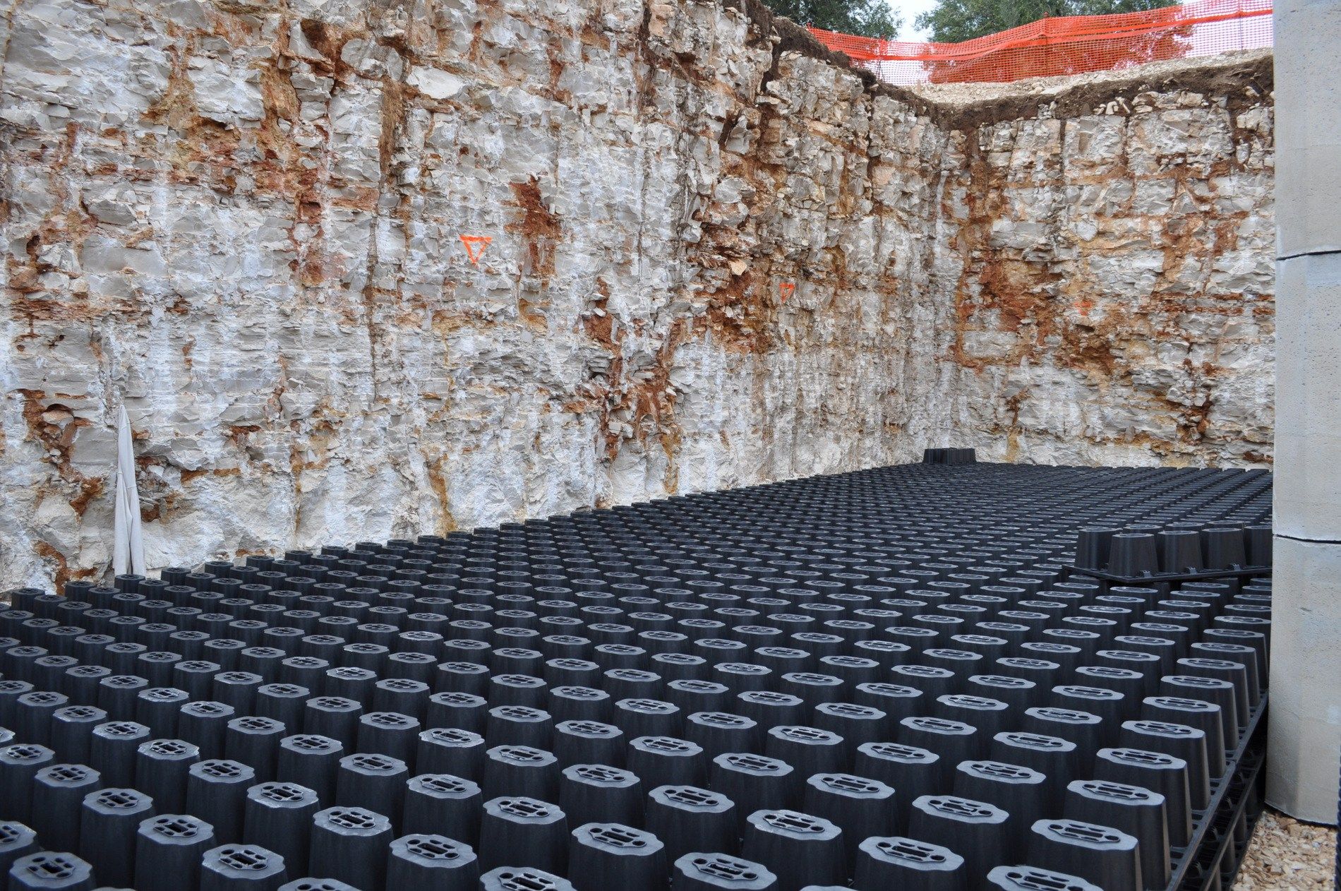 Drainage channel and part DRAINPANEL By Geoplast