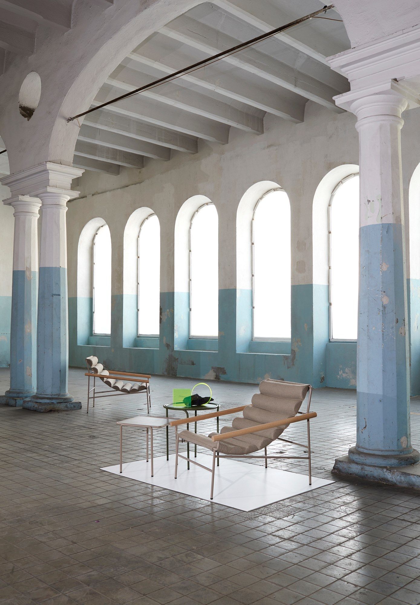 DRESS_CODE FASHION Armchair By SCAB DESIGN | design gumdesign