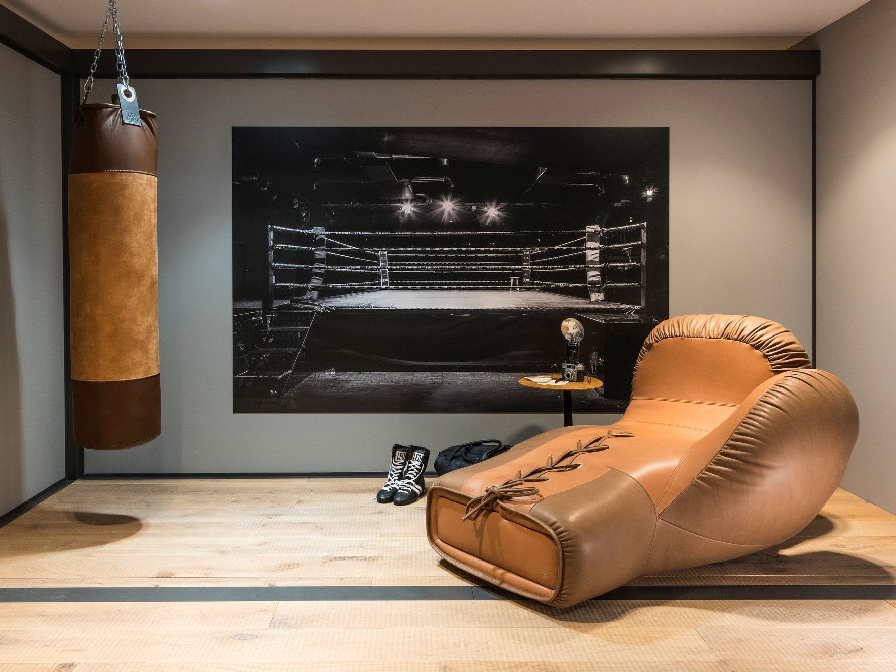 DS-2878 BOXING Leather day bed By de Sede