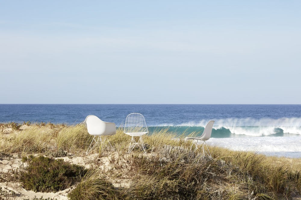 DSR Polypropylene chair By Vitra