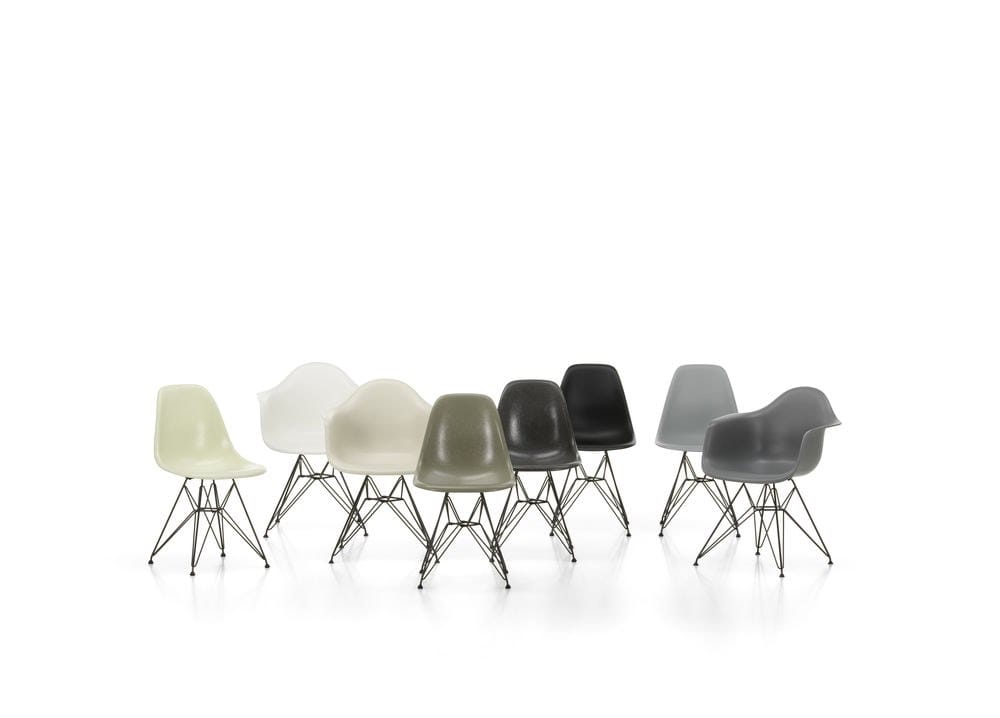 DSR Polypropylene chair By Vitra