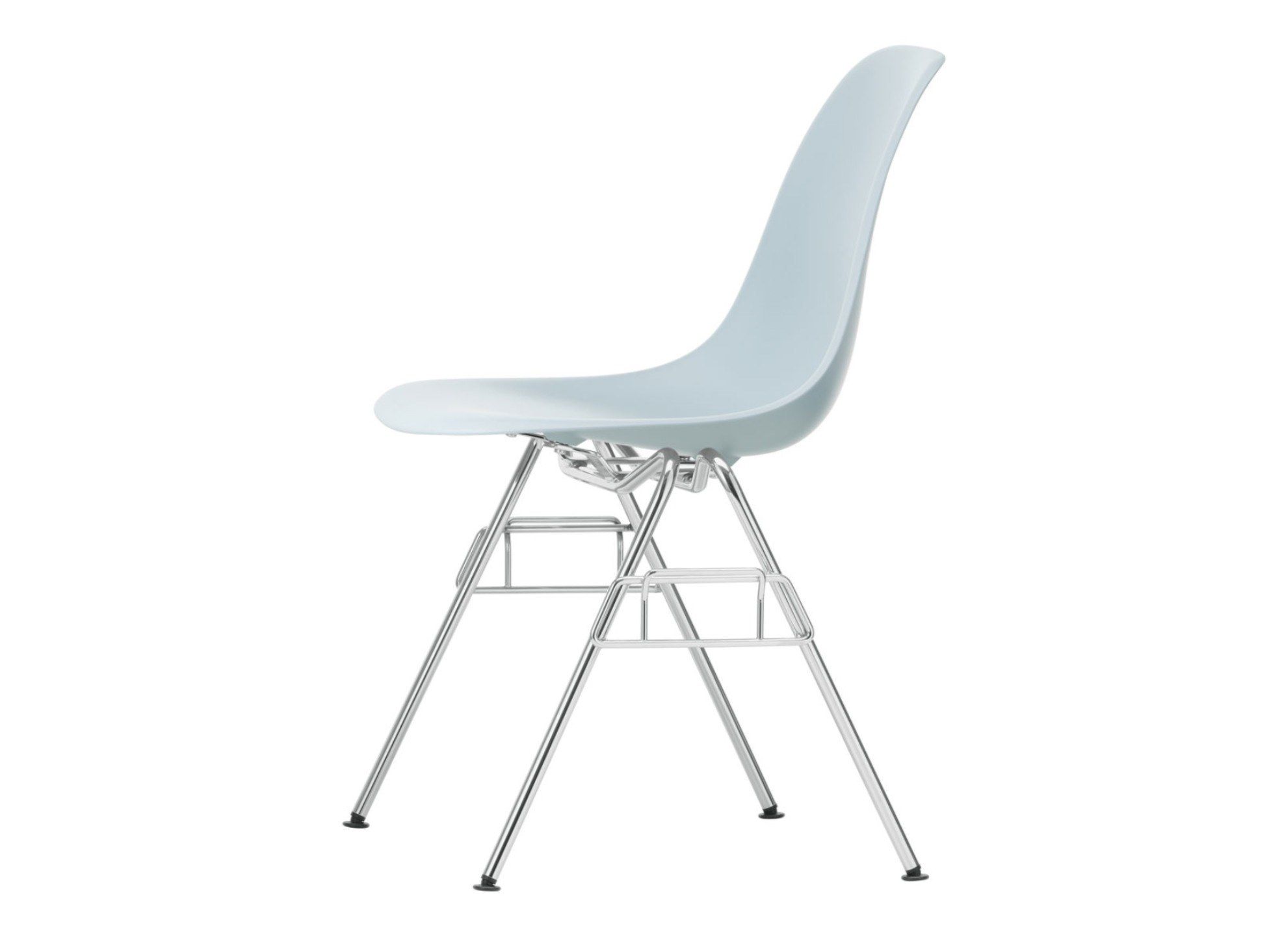 DSS-N | Polypropylene training chair Eames Plastic Chair Collection By Vitra design Charles ...
