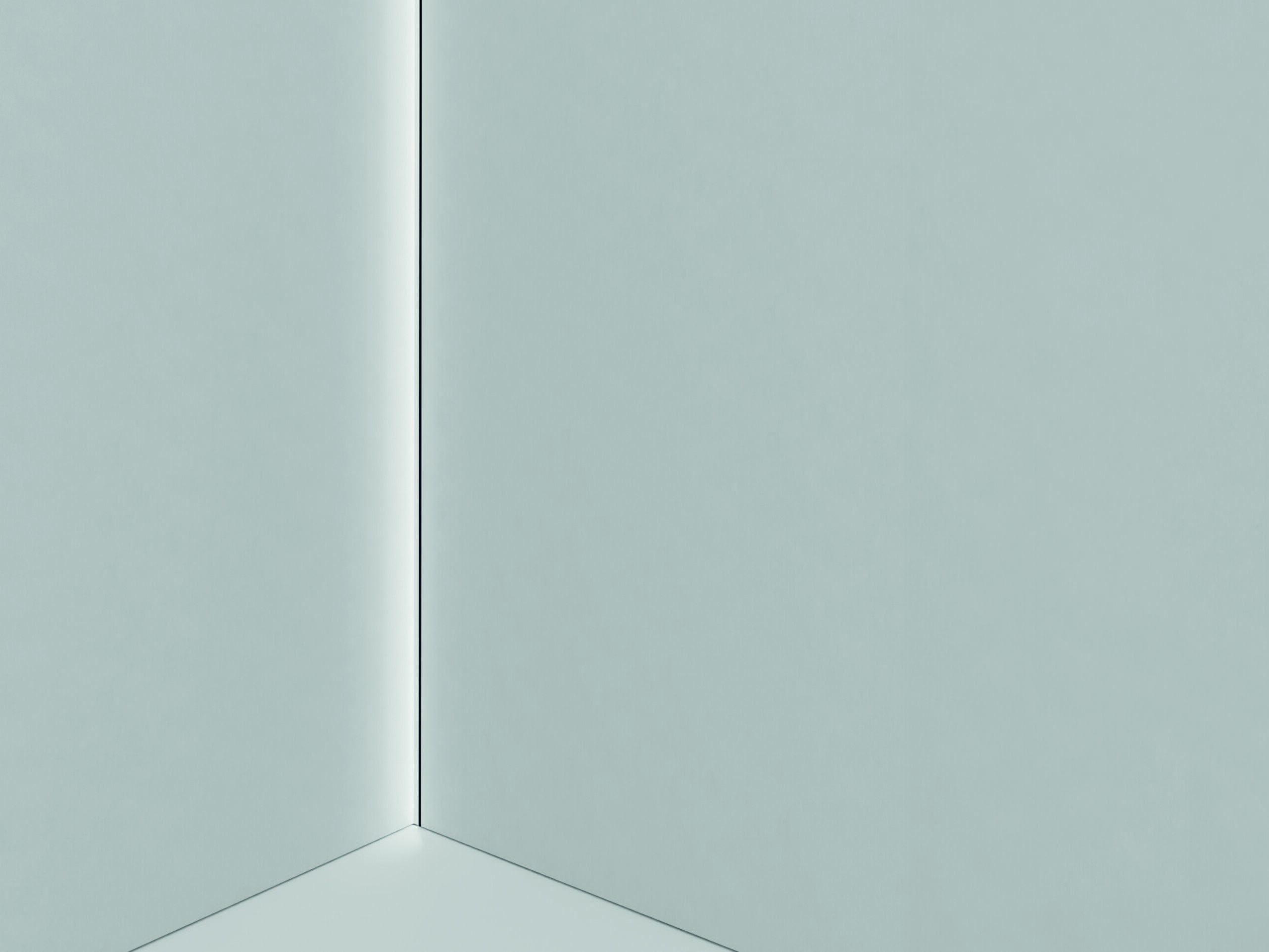 TRATTO Linear lighting profile By Davide Groppi