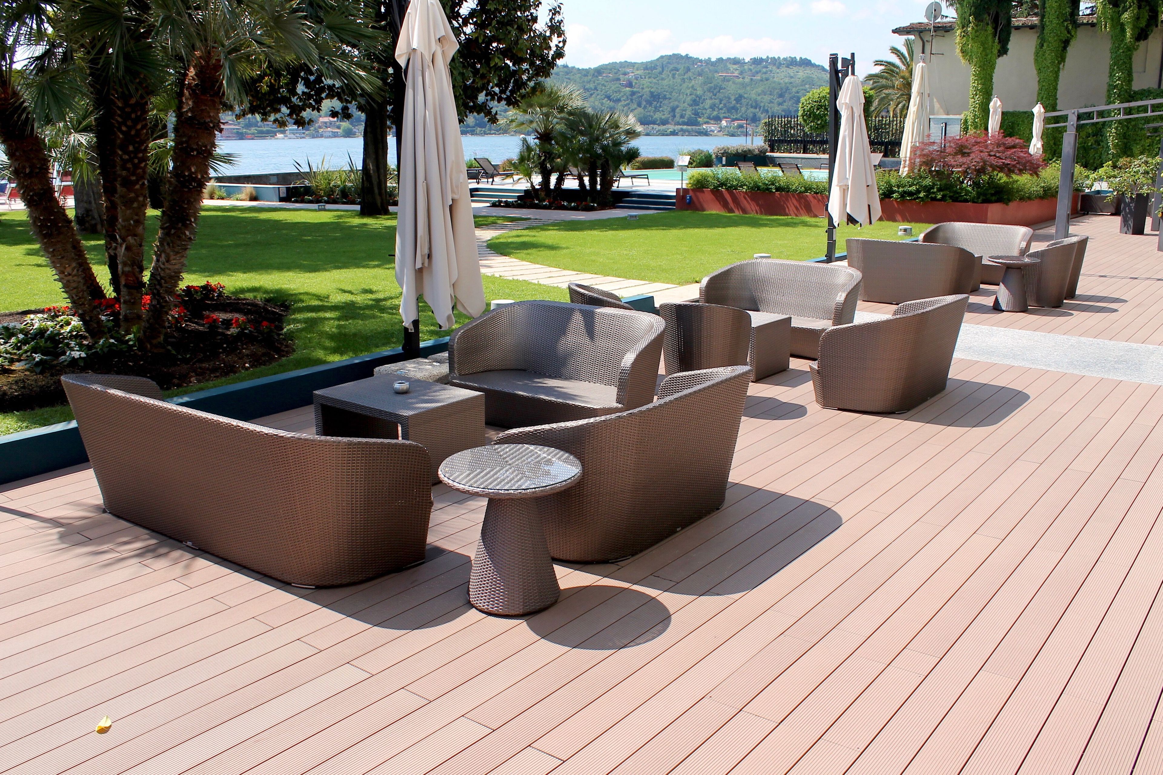 DÉCOWOOD CLASSIC Decking in legno composito di prima generazione By Déco
