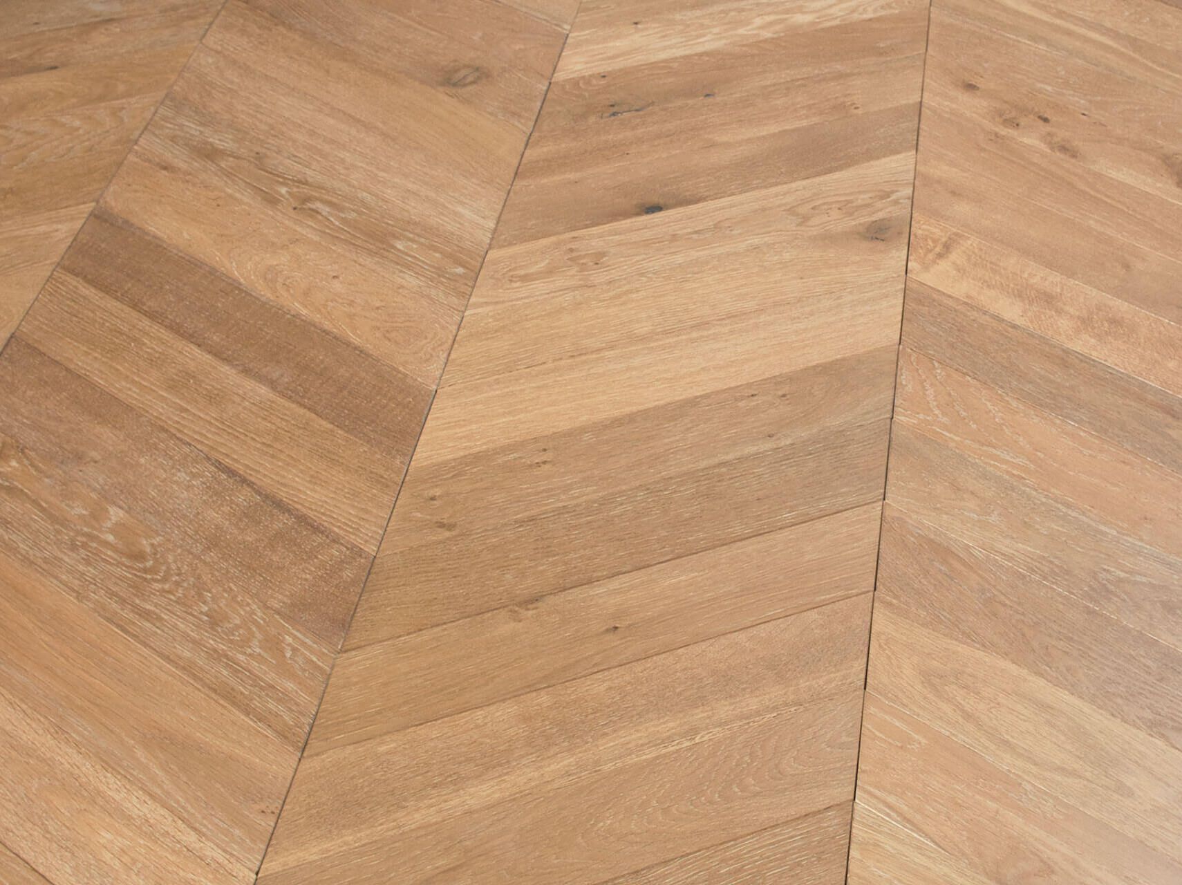 POINT DE HONGRIE CLASSIC Parquet in legno massello By Décoplus Parquets