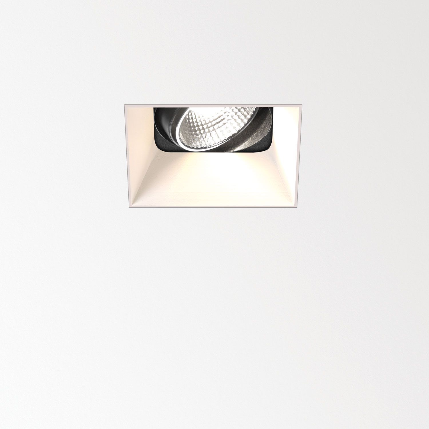 ENTERO SQ-S TRIMLESS IP SOFT Spotlight By Deltalight