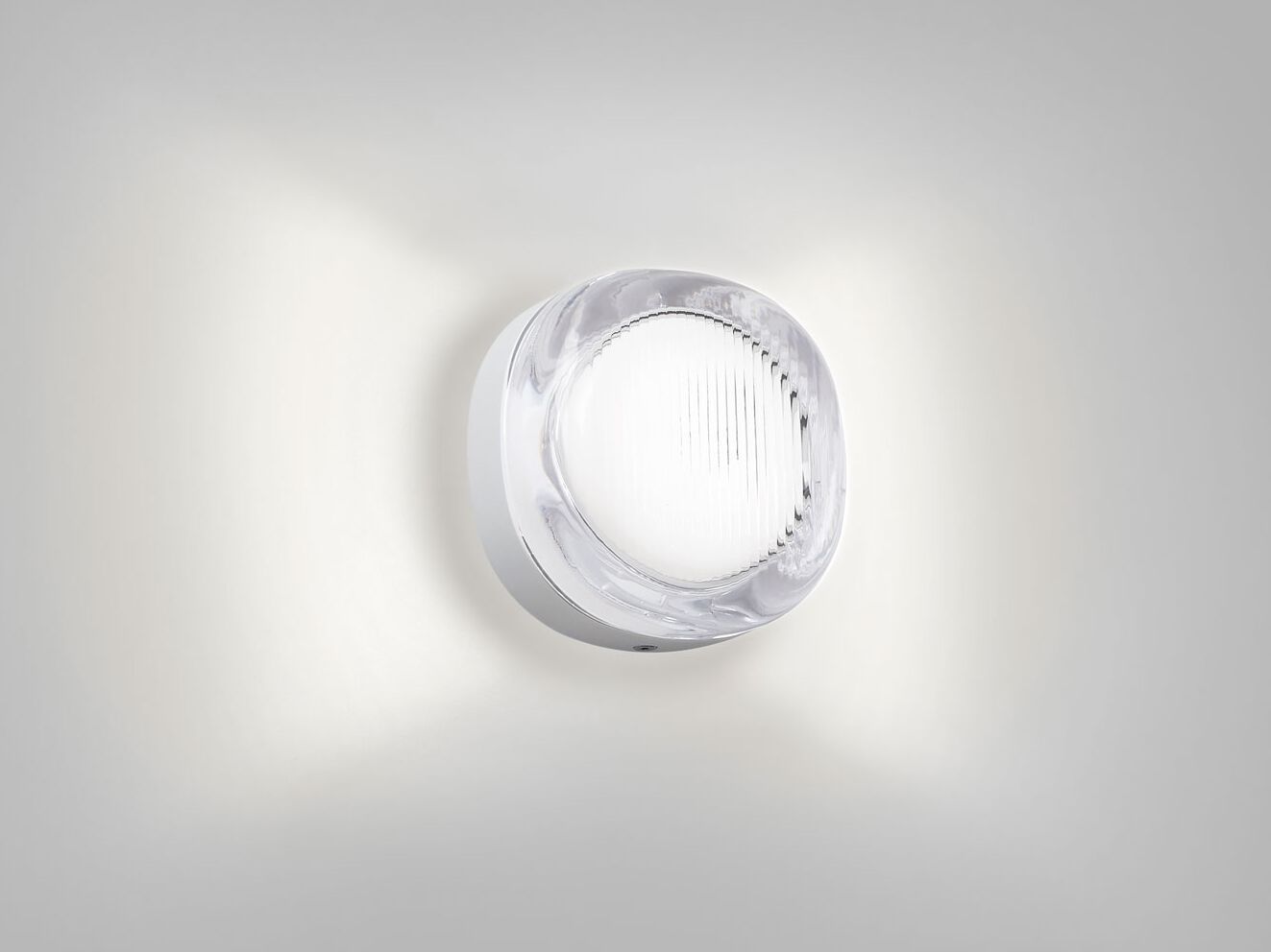 NEBBIA 12 Wall lamp By Deltalight